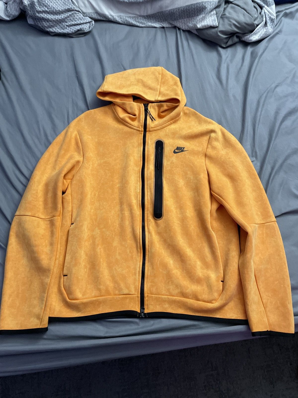 Nike Nike tech rare model | Grailed