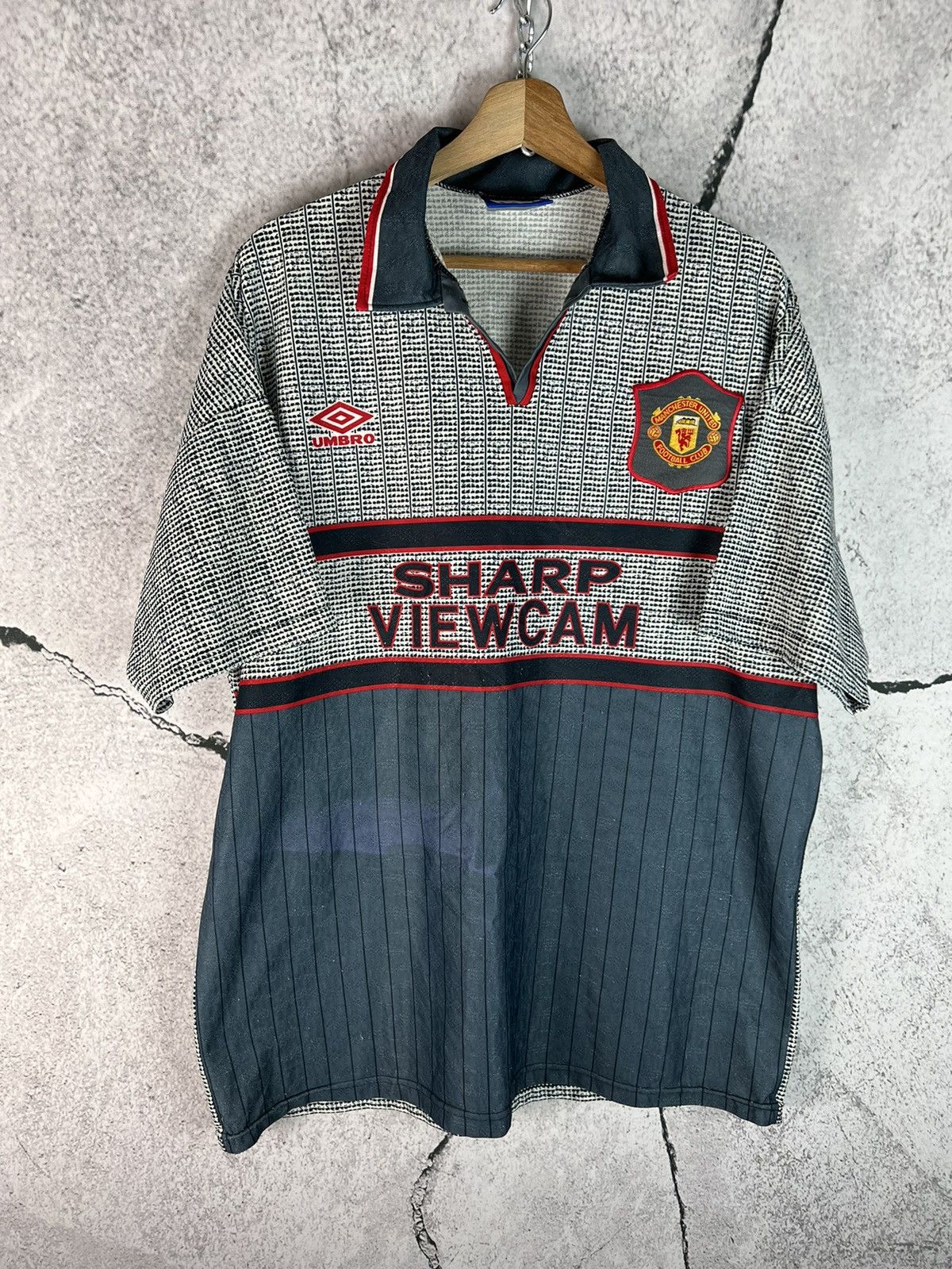 Vintage Vintage MANCHESTER UNITED Sharp 95 96 Away Football Jersey ...
