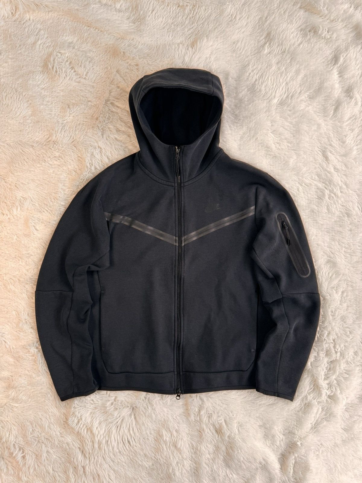 Nike × Streetwear × Vintage NIKE TECH FLEECE VINTAGE BASIC LOGO ...