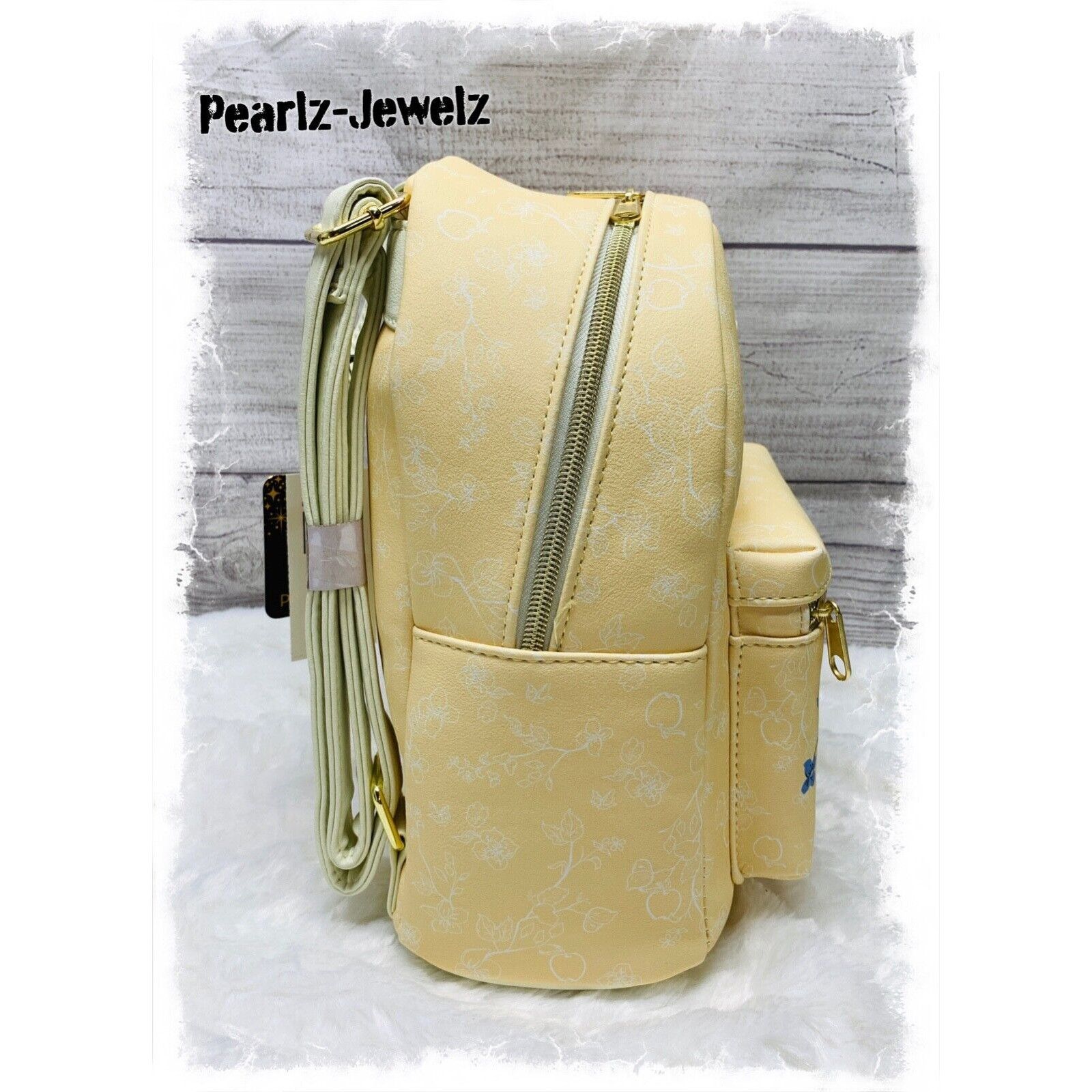 Disney Loungefly Disney Snow White & Seven Dwarfs Sketch Yellow Min ...
