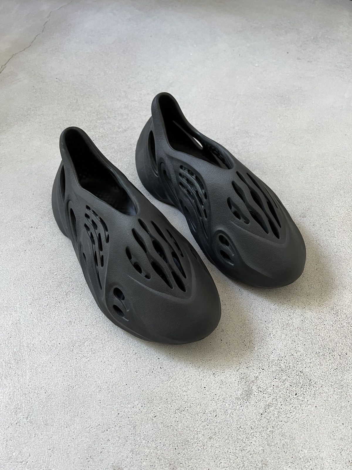 Adidas Adidas Yeezy Foam Runner Onyx | Grailed