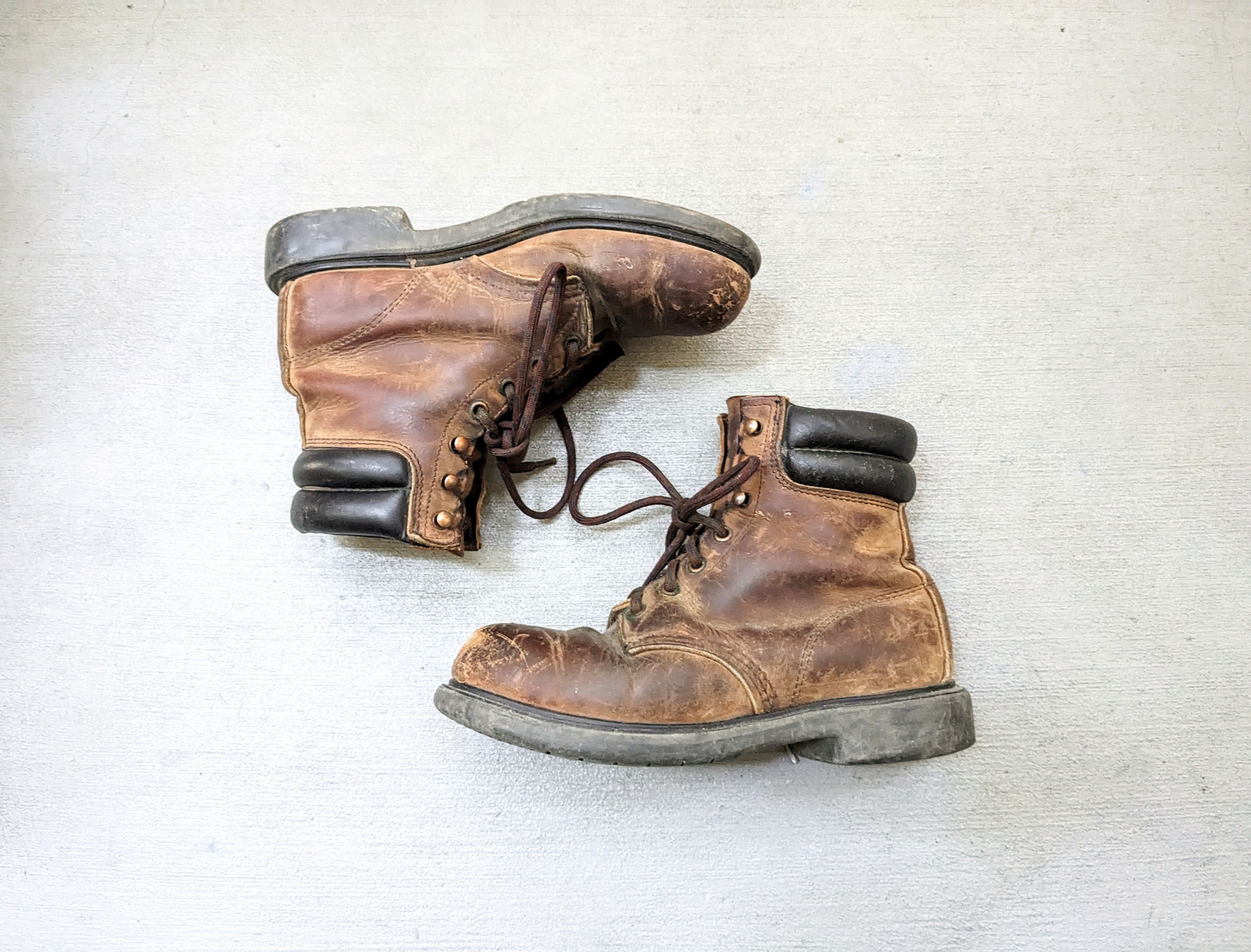 Red Wing × Streetwear × Vintage Vintage Red Wings Work Boots 6 D Combat ...
