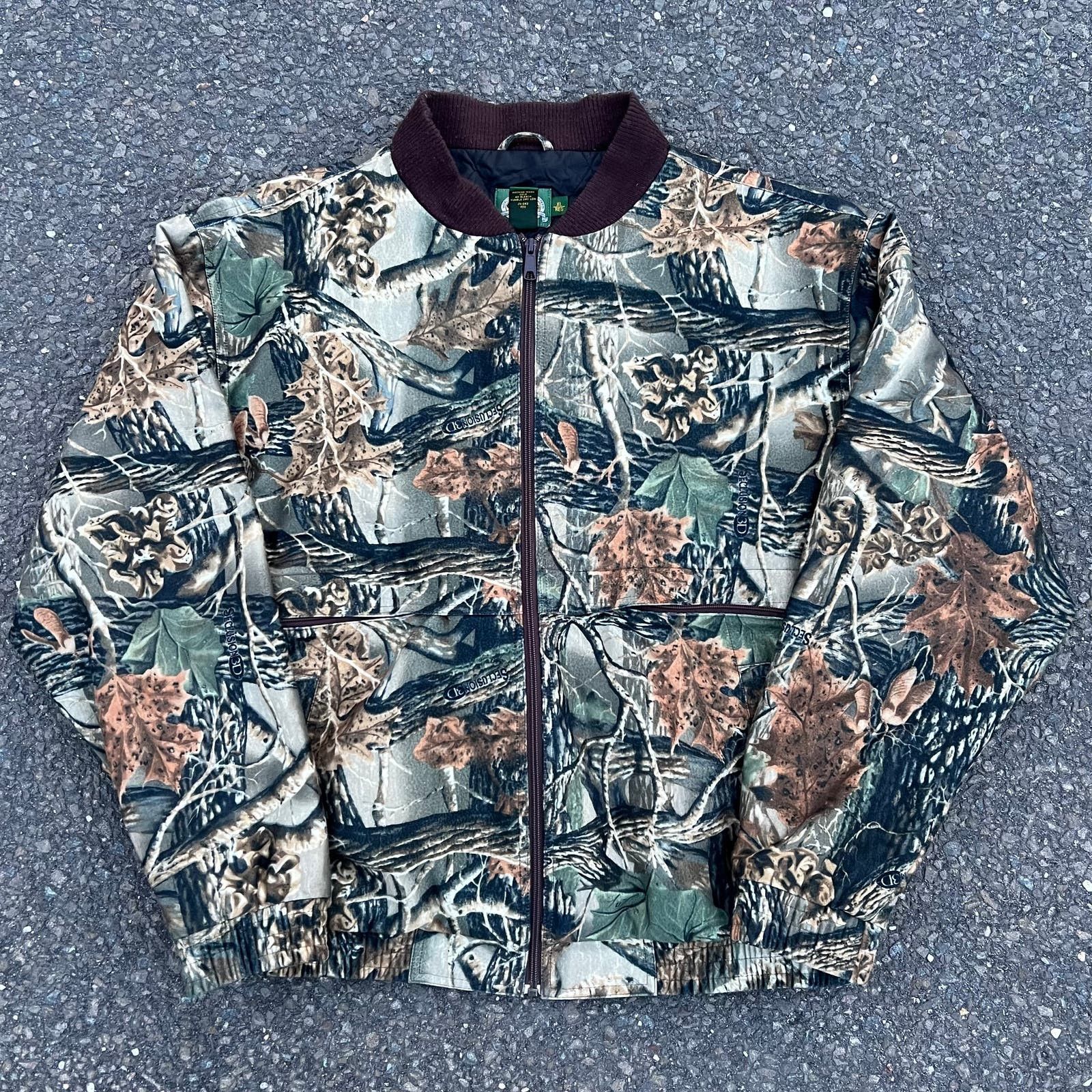 Vintage Vintage y2k Cabela’s Realtree Camo hunting jacket | Grailed