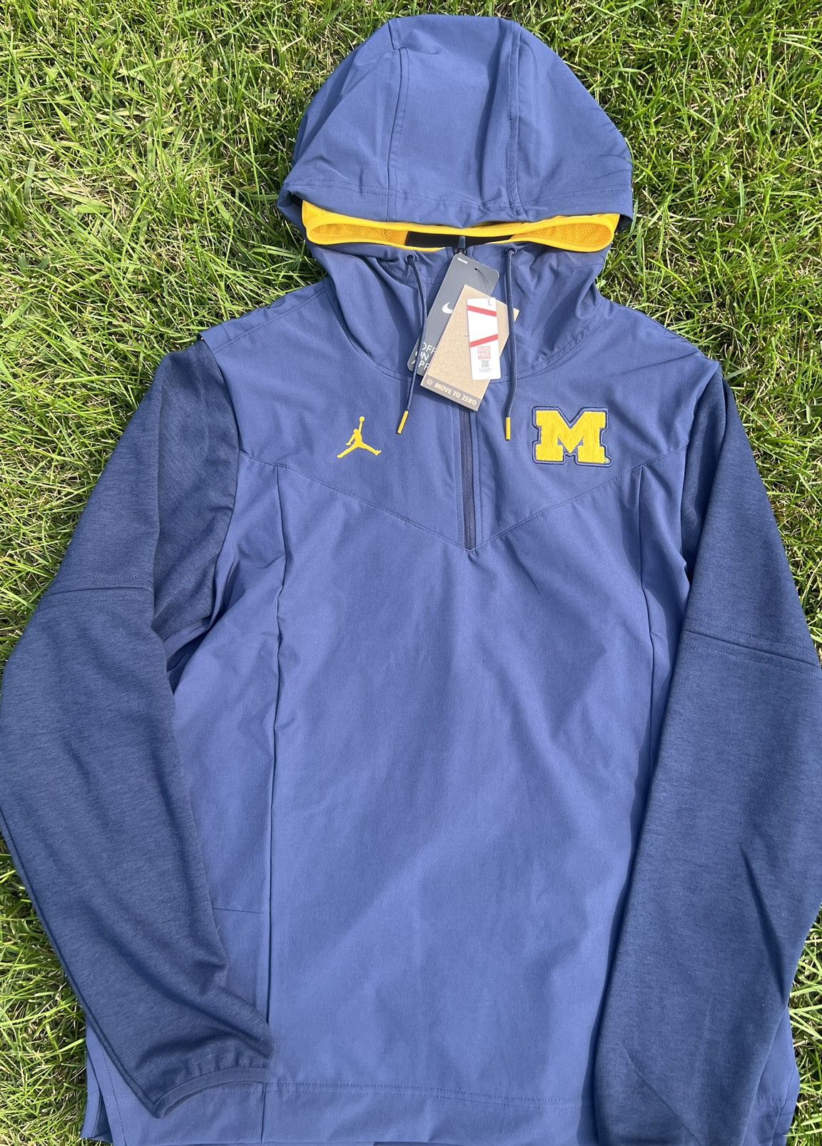 Jordan Brand × NCAA × Nike No TAGS $100 Michigan Wolverines Jordan ...