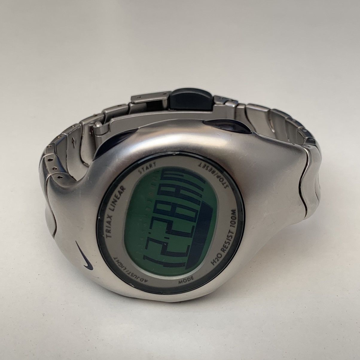 Nike NIKE TRIAX LINEAR 2000's(WG68-4000)DIGITAL WATCH📟 | Grailed
