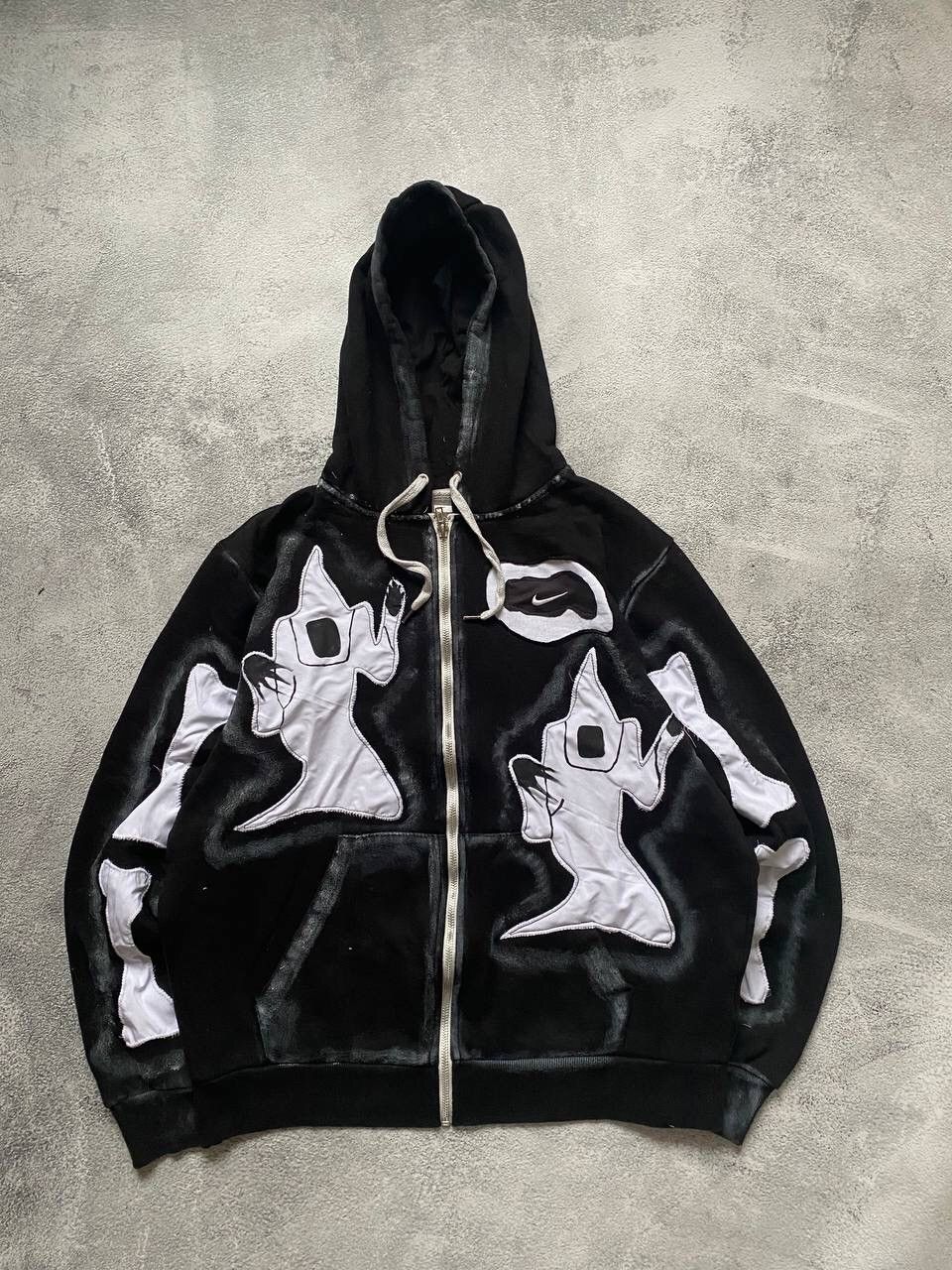 Carhartt × Nike × Streetwear vintage nike custom ghost x skeleton y2k ...