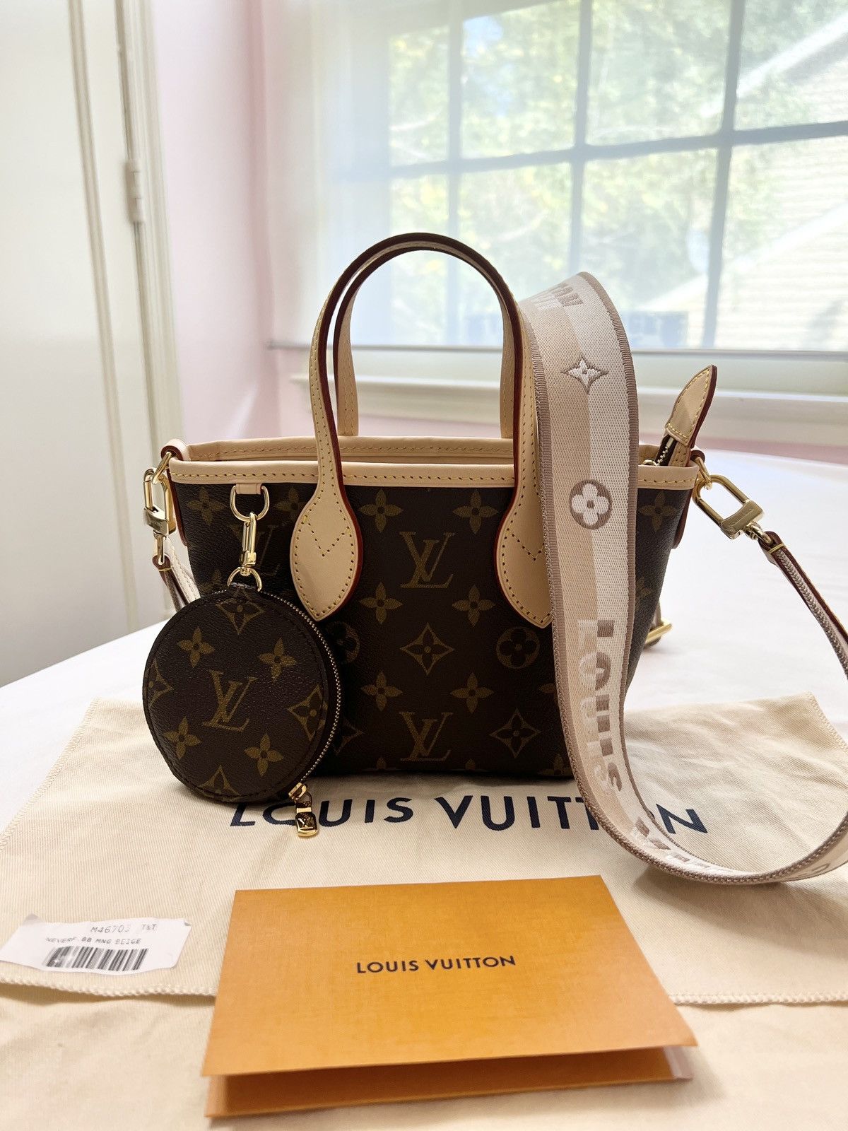 Louis Vuitton LV Louis Vuitton Neverfull BB Bag Crossbody Purse Handbag ...