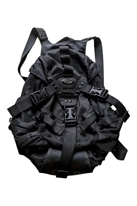 Vintage 2000s Oakley small icon mini backpack | Grailed