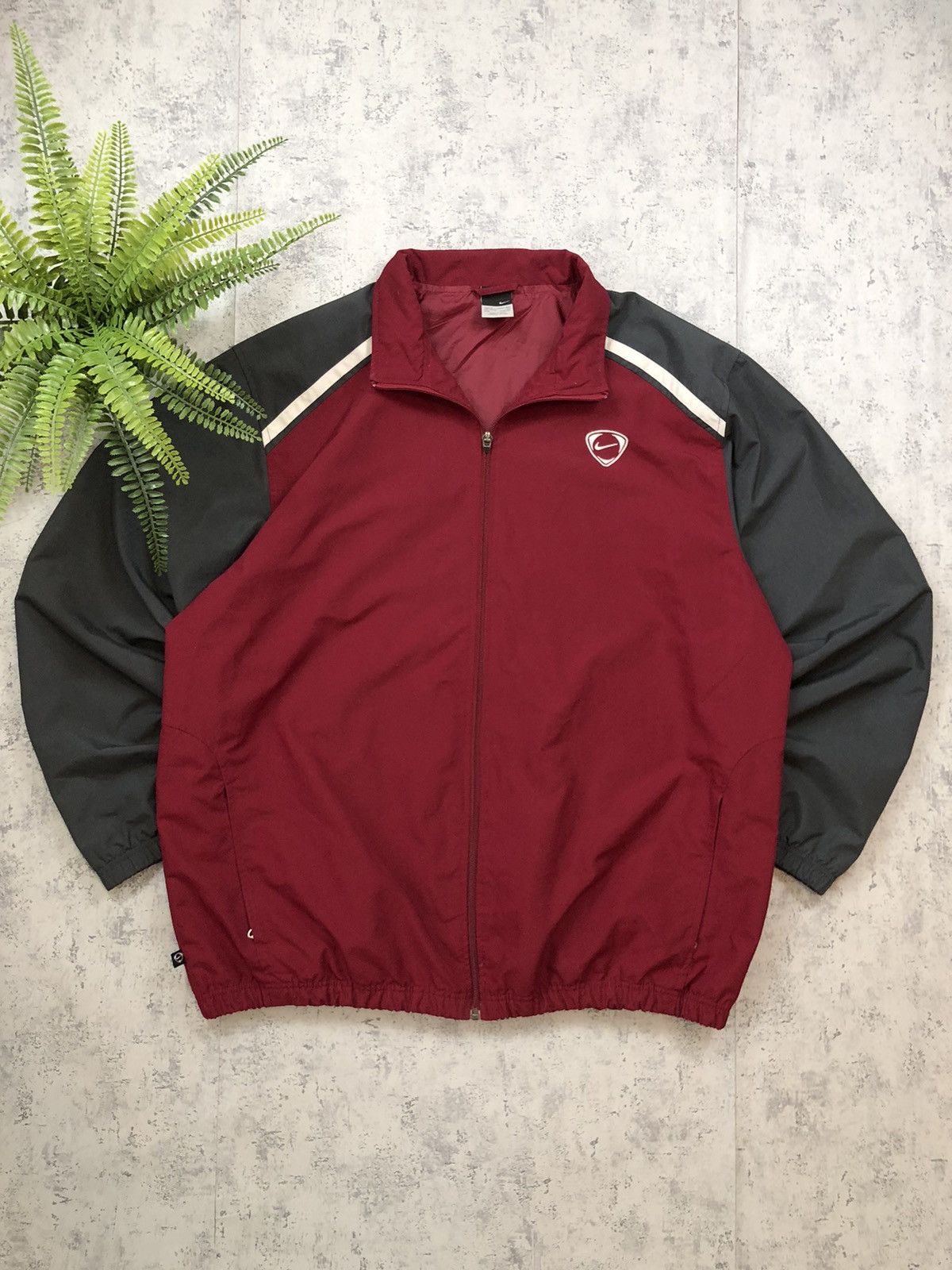 Nike × Streetwear × Vintage 90’s NIKE TEAM Y2K RETRO SWOOSH LOGO ...