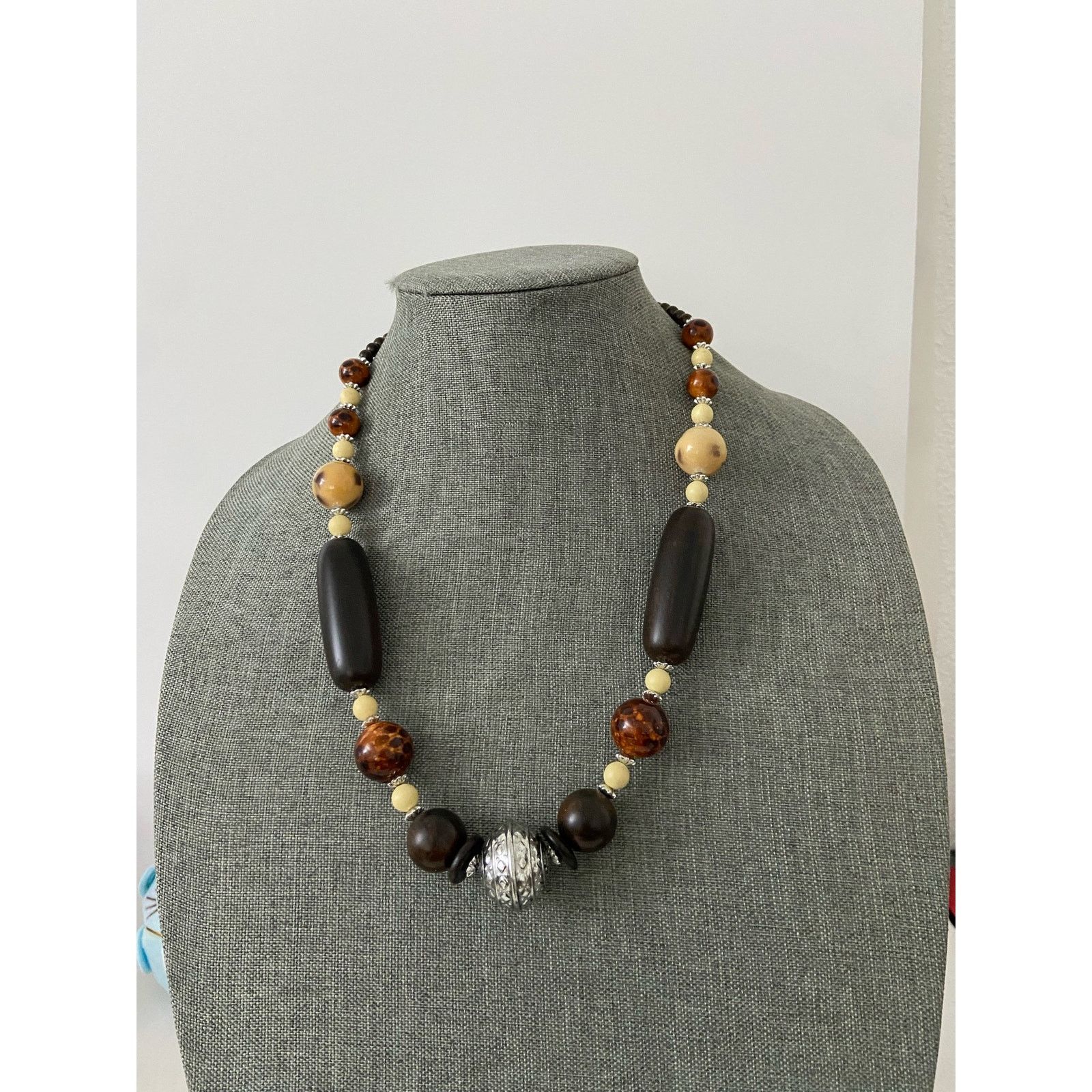 Generic Chunky brown bead necklace with cream spacers | Grailed