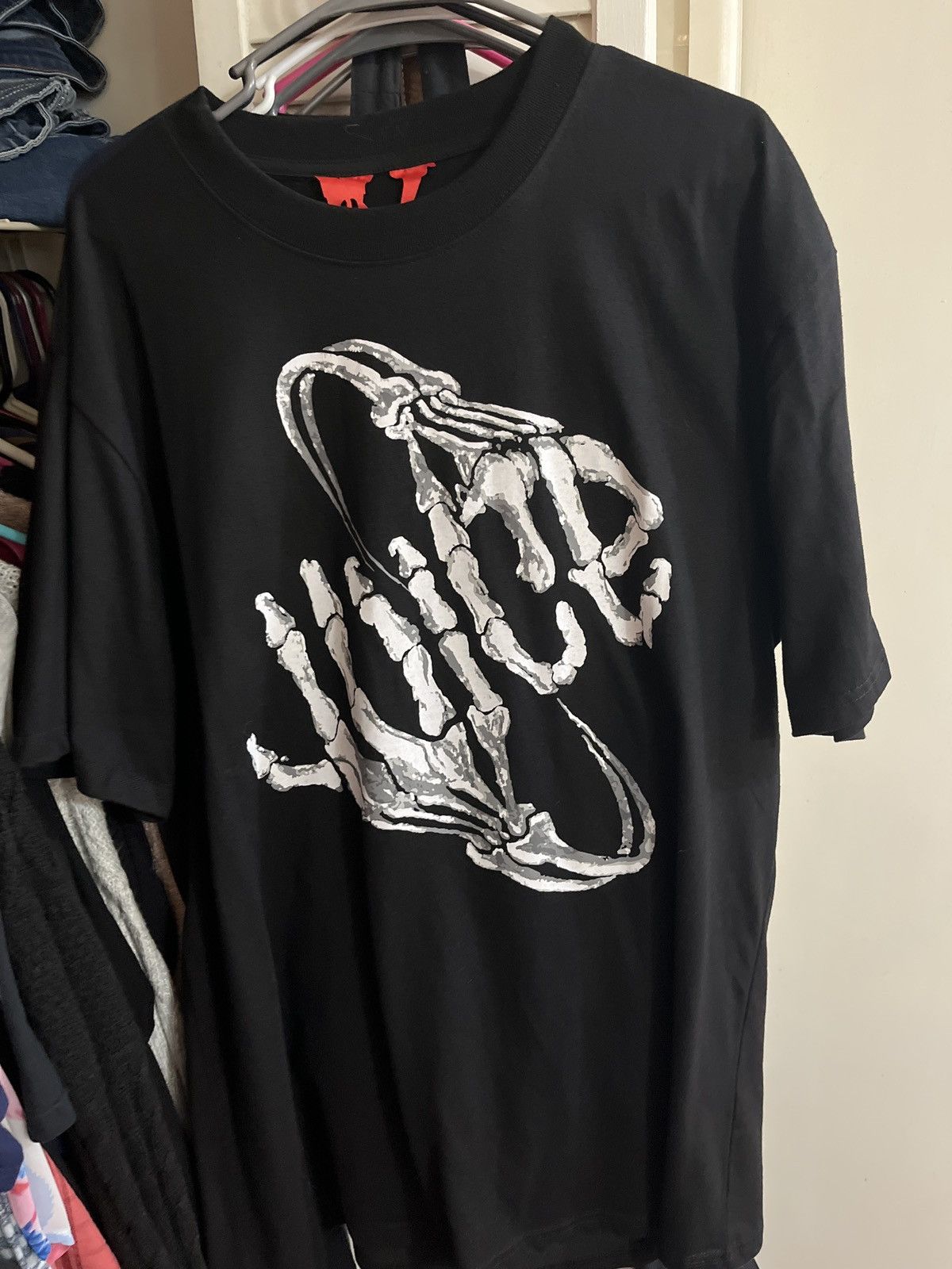 Vlone JUICE WRLD X VLONE BONES TSHIRT | Grailed