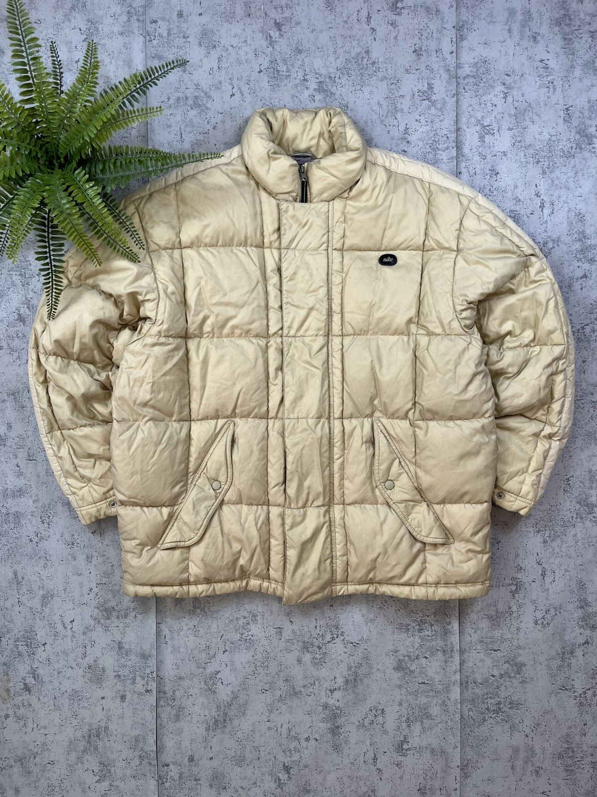 Nike × Streetwear × Vintage 90’s NIKE SMALL LOGO RARE DOWN PUFFER ...