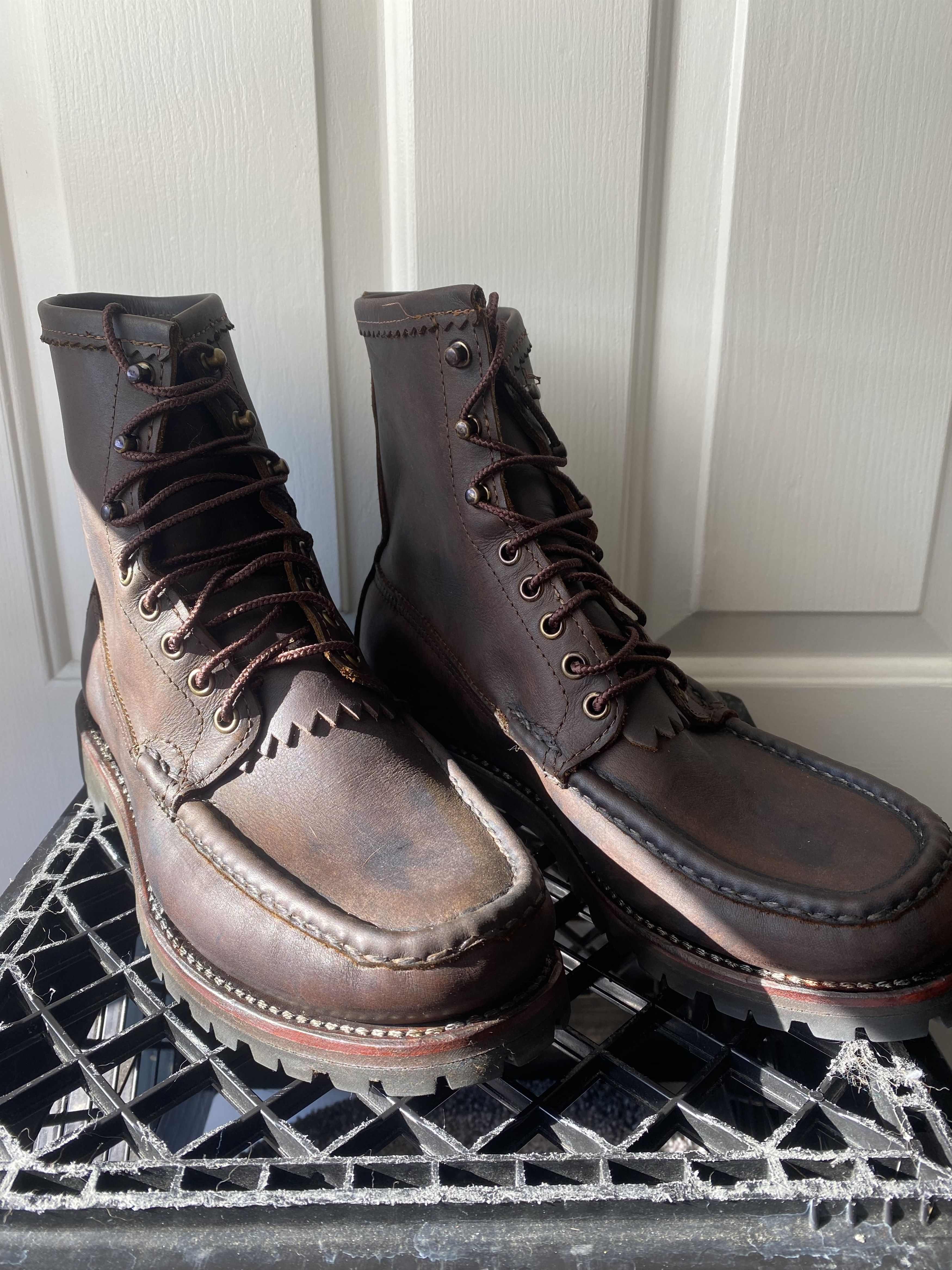 Russell Moccasin Co. WORN ONCE Russell moccasin Weathered Oak ...