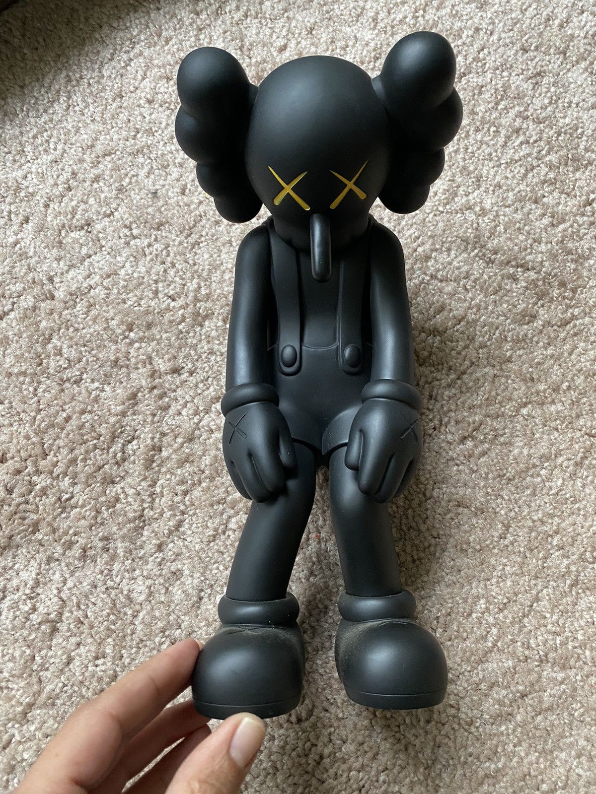 Kaws Kaws small lie companion black 2017 authentic flayed | Grailed