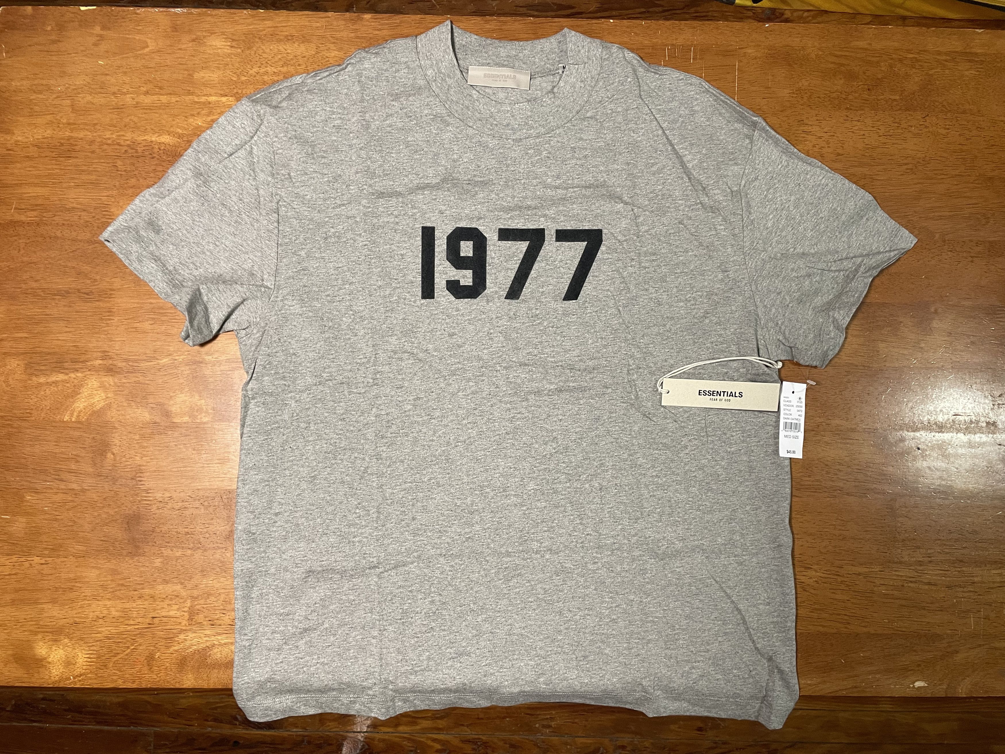Fear of God Fear of God Essentials 1977 T-shirt Dark Oatmeal | Grailed