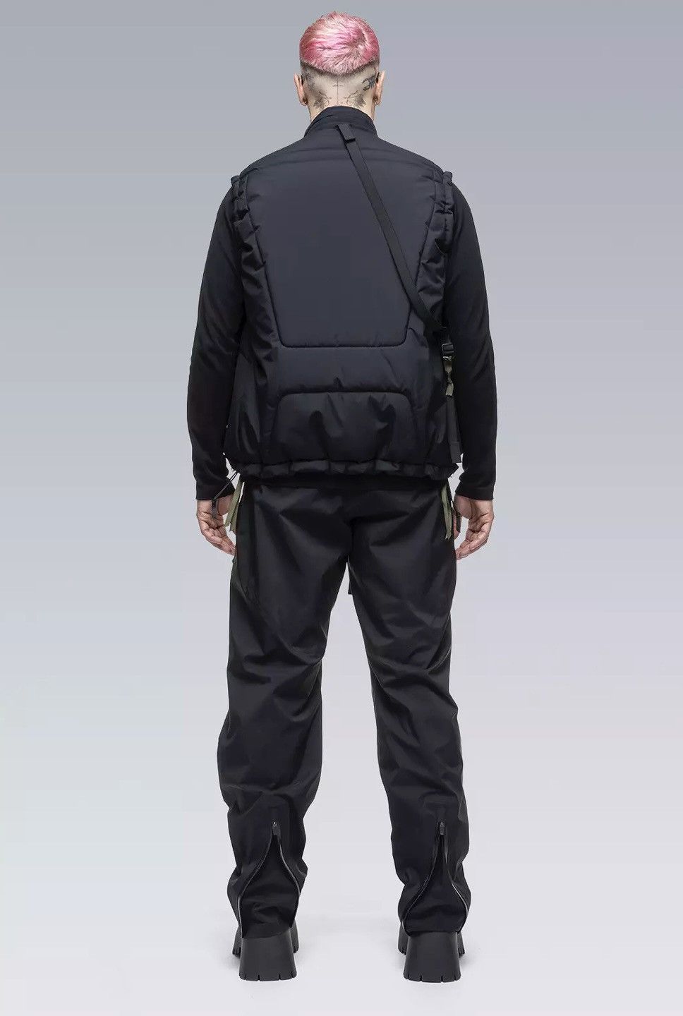 Acronym V91-WS Black | Grailed