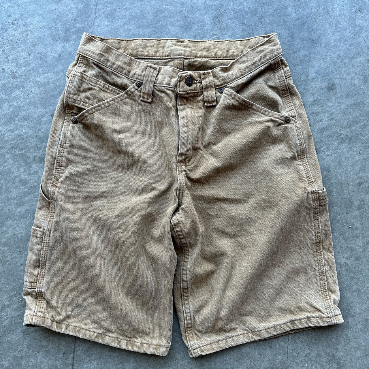 Vintage Vintage Y2K Faded Tan Baggy Lee Carpenter Jorts | Grailed