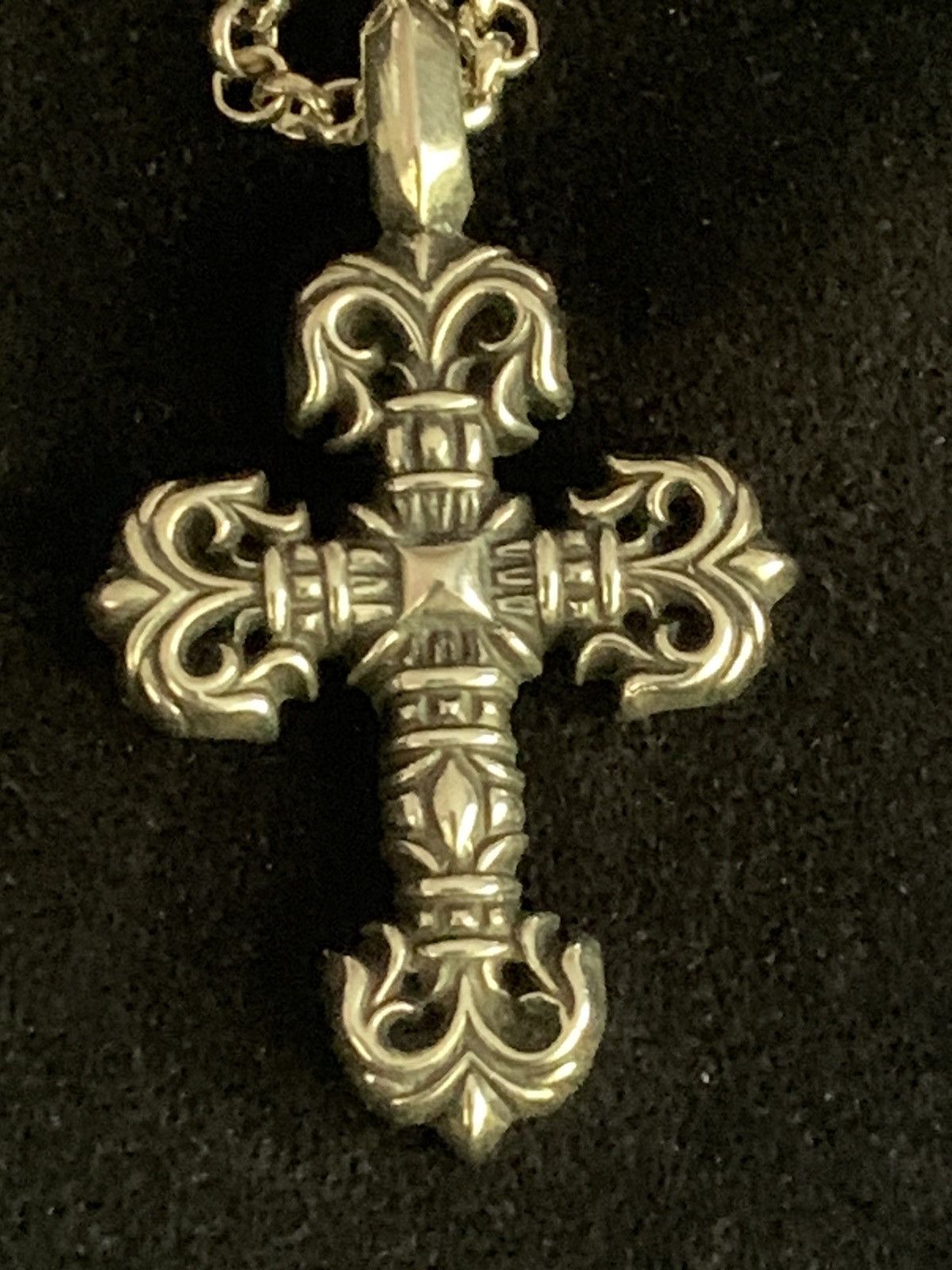 Chrome Hearts Chrome Hearts Filigree Cross Pendant + roll chain ...