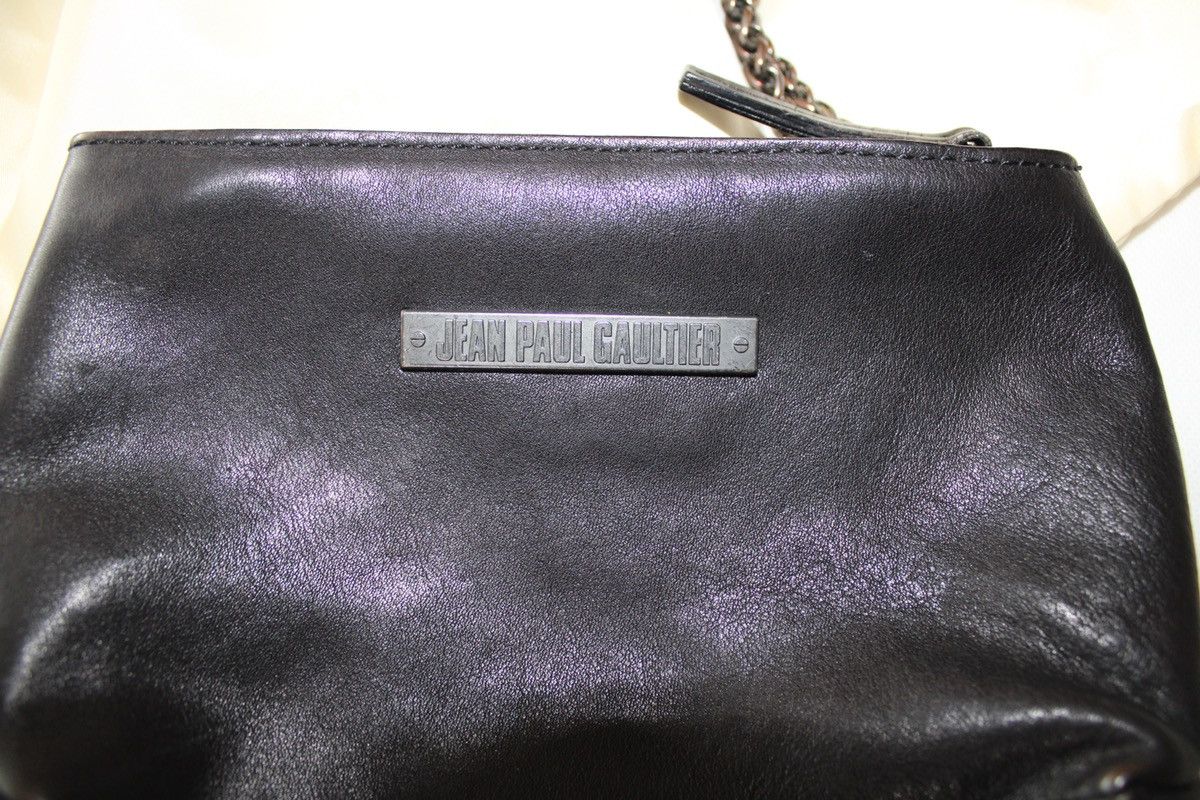 Jean Paul Gaultier Jean Paul Gaultier clutch with metal label and chain ...