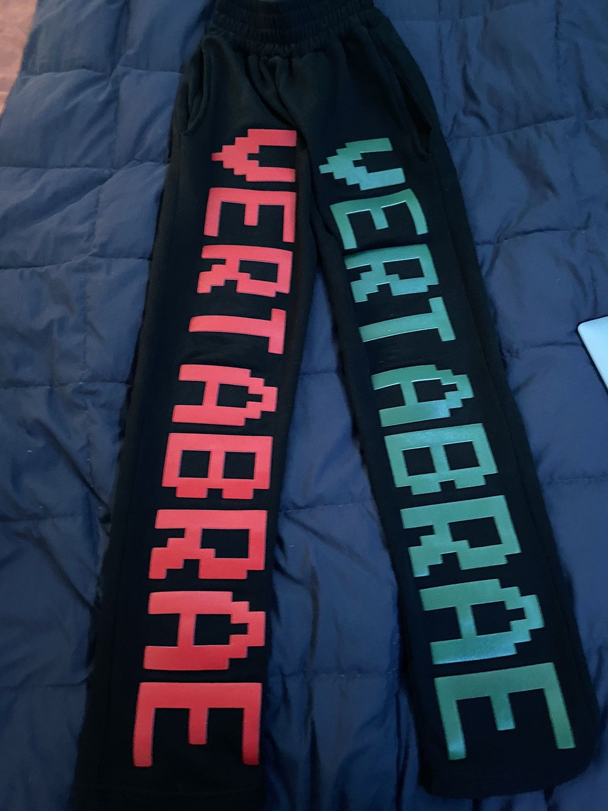 Vertabrae Vertabrae sweatpants | Grailed