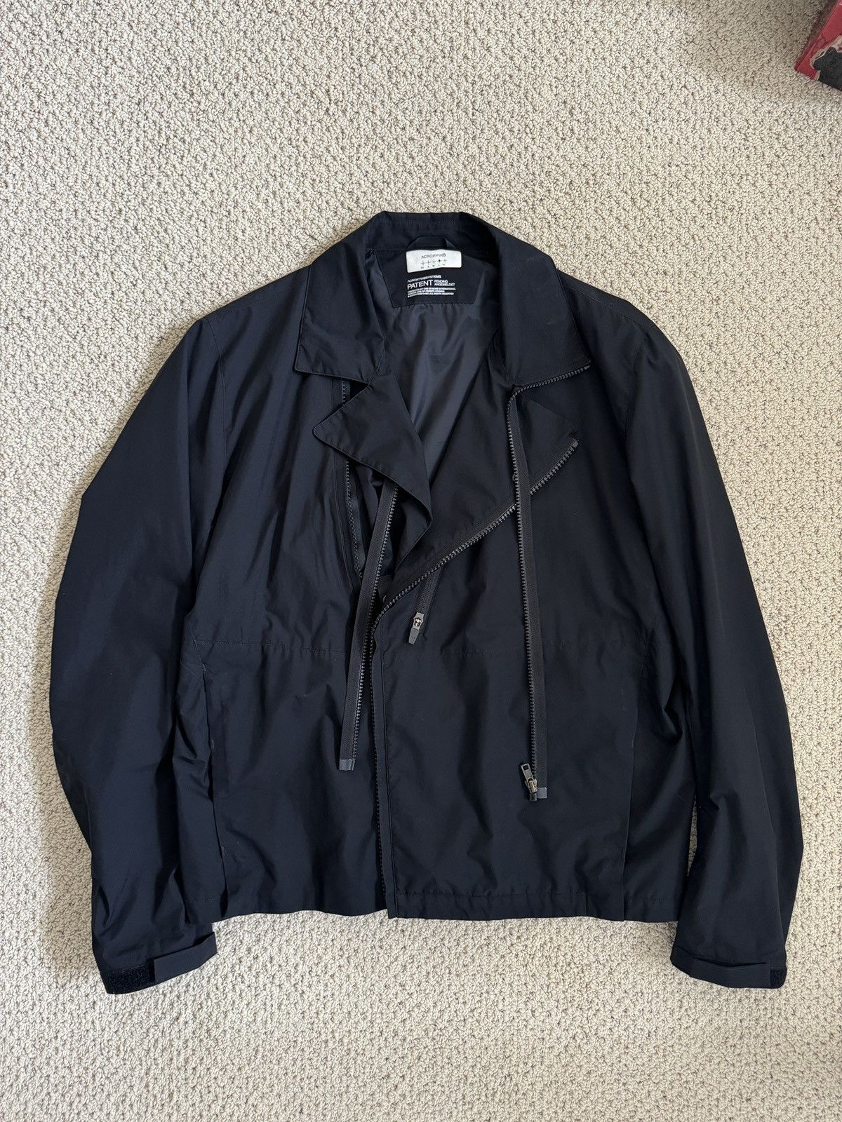 Acronym Acronym J68-WS 2019 | Grailed