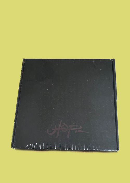 Travis Scott travis scott merch topia (utopia) pack b5 bundle | Grailed