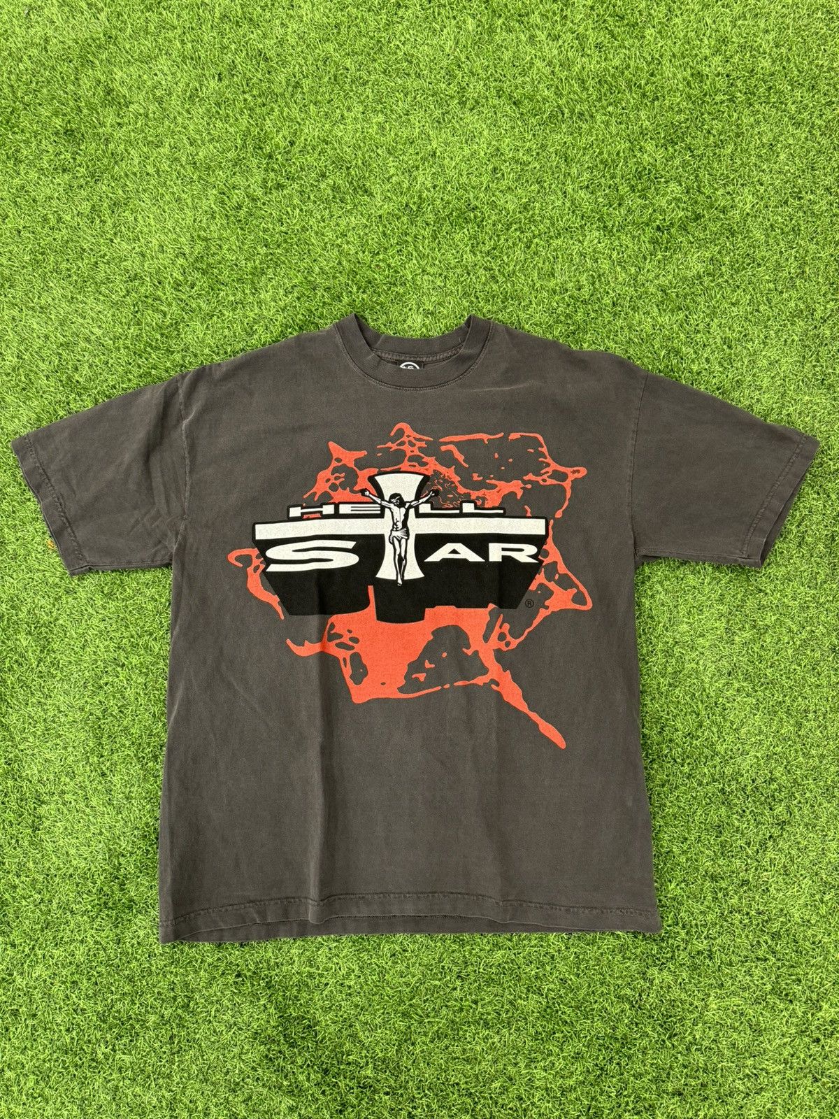 HELLSTAR HELLSTAR JESUS GREY TEE | Grailed