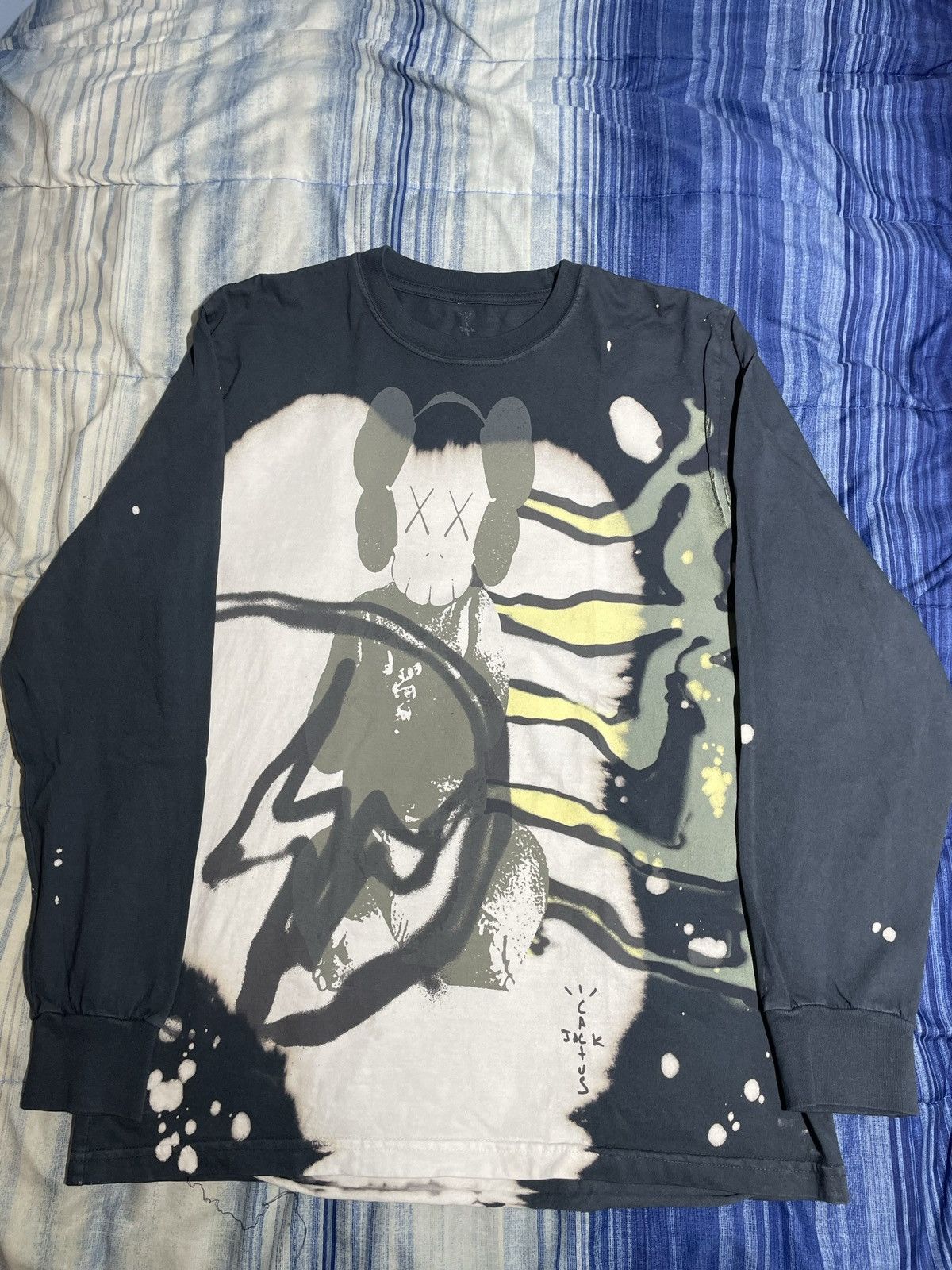 Fragment Design × Kaws × Travis Scott Travis Scott x Kaws x Fragment L ...