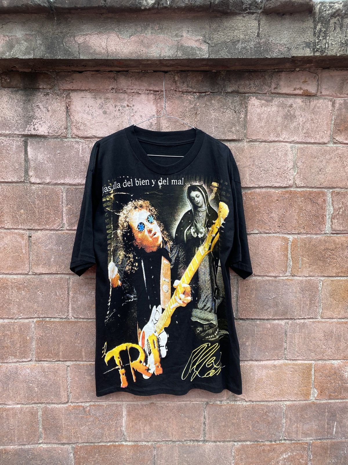 Band Tees × Vintage Mexican Band tee (rare print) El Tri 90s | Grailed
