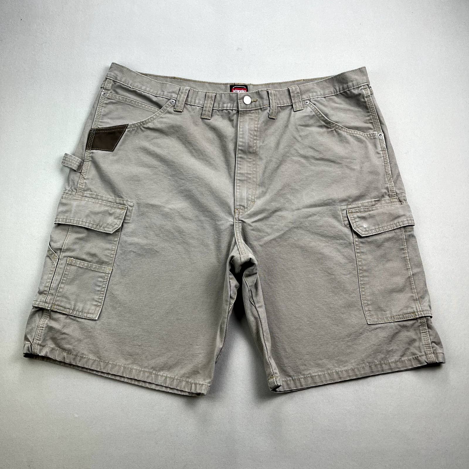 Wrangler Wrangler Ranger Shorts Mens 44 Tan Canvas Cargo Relaxed Fit ...