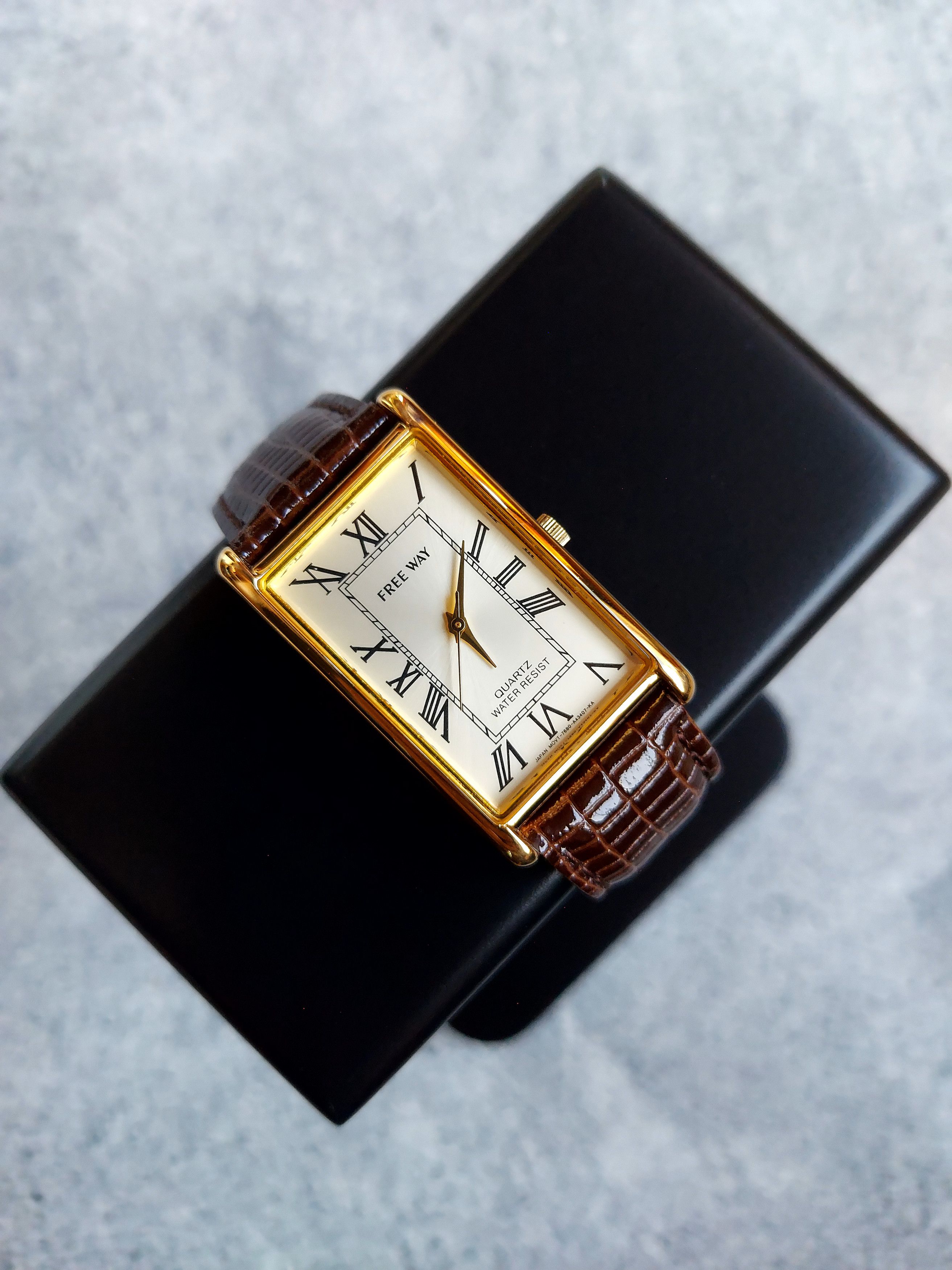 Citizen 💥Vintage Citizen Free Way Tank | Grailed