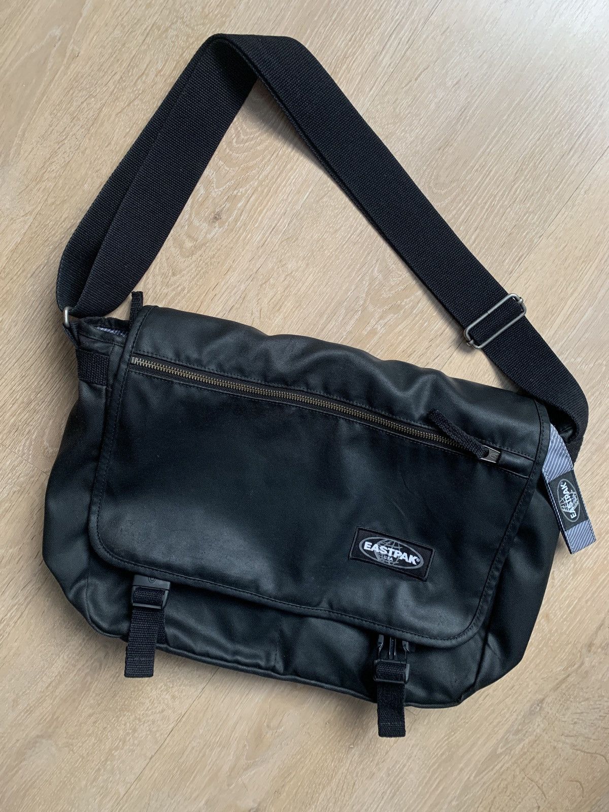 Eastpak Eastpak Special Collection messenger slingbag | Grailed