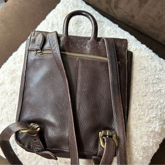 Fossil Fossil Vintage brown genuine leather backpack purse distress ...