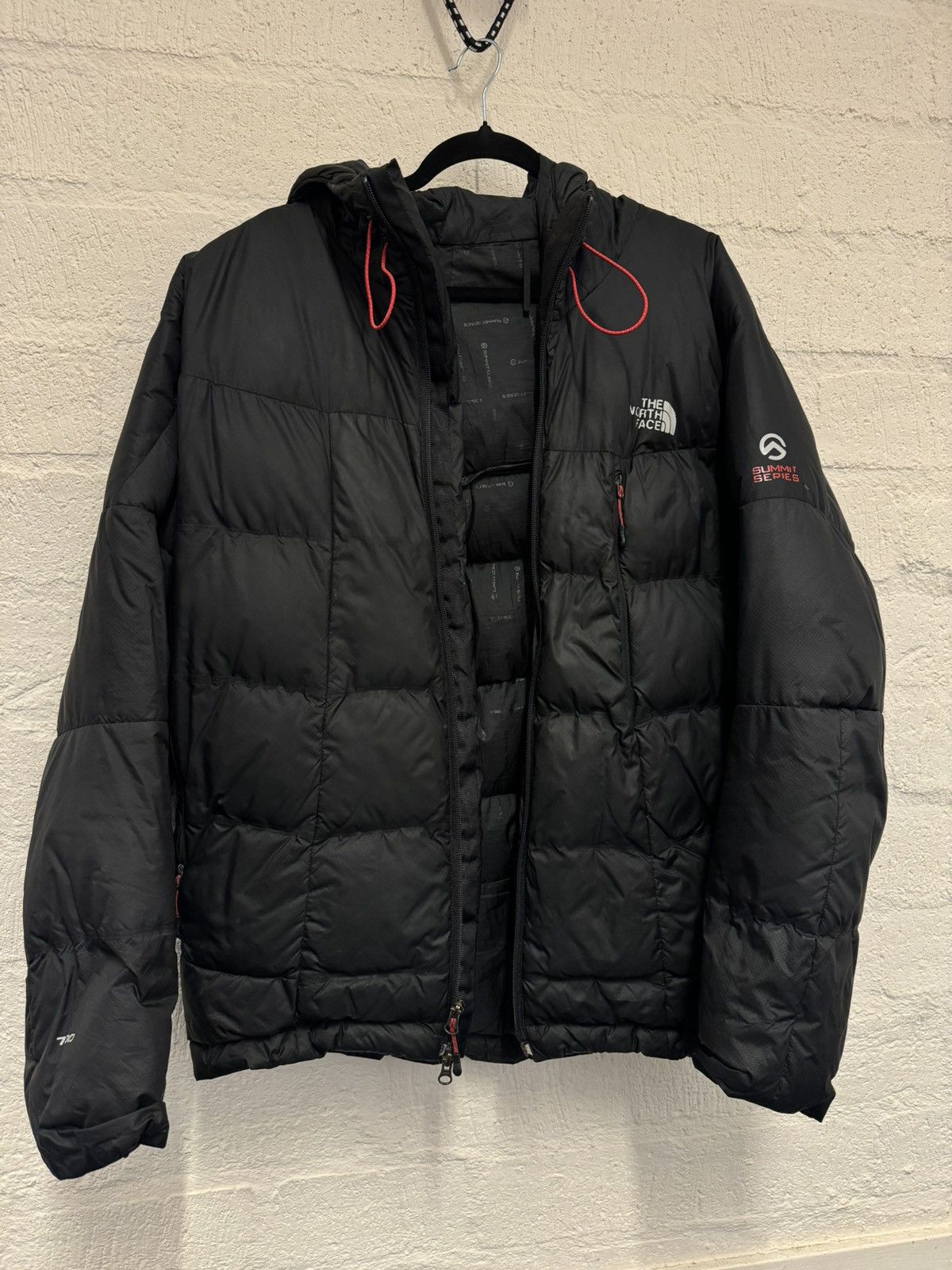 Streetwear × The North Face The North Face 700 summit series puffer ...