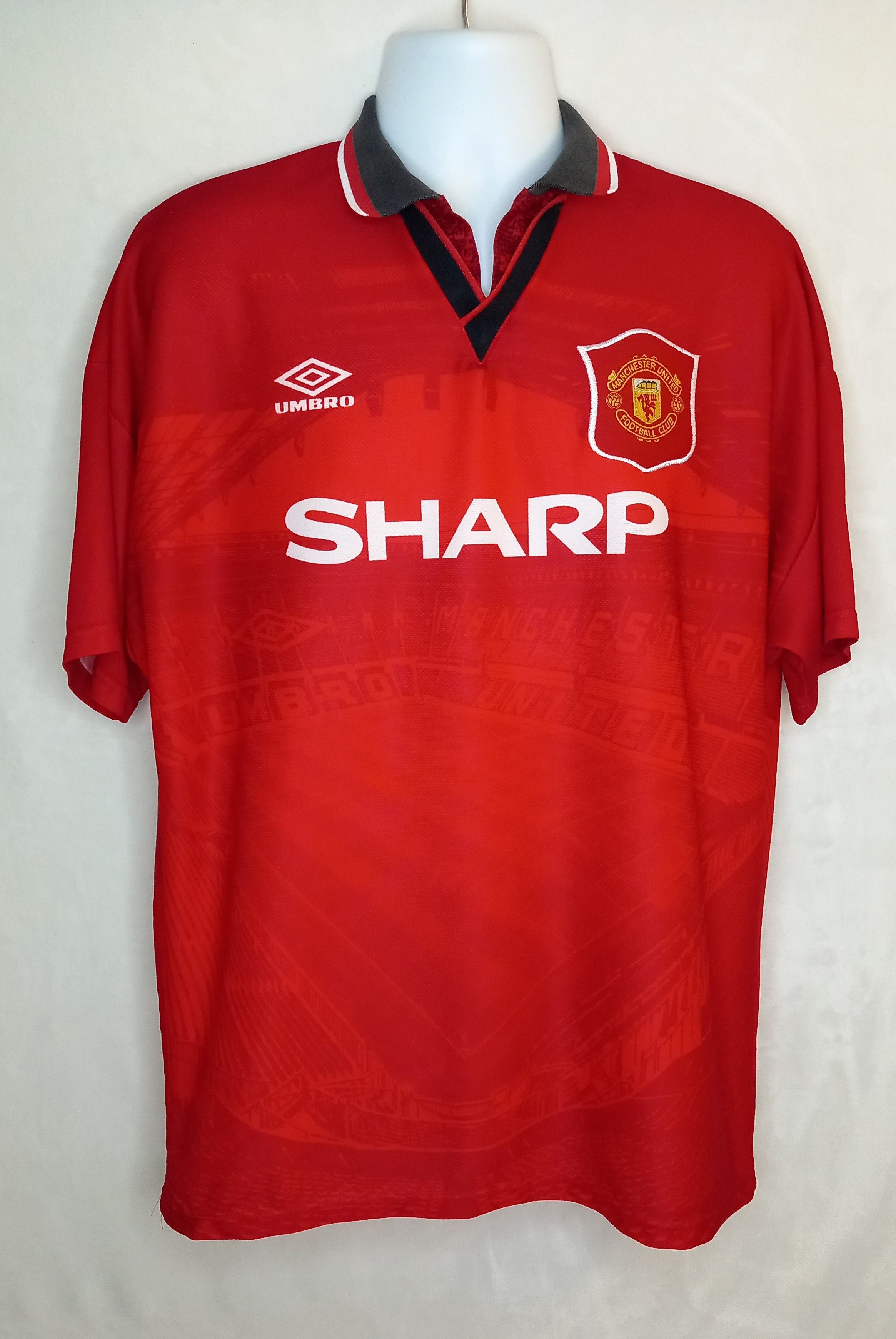 Umbro Vintage 90s Umbro Manchester United Sharp Soccer Jersey (XL ...