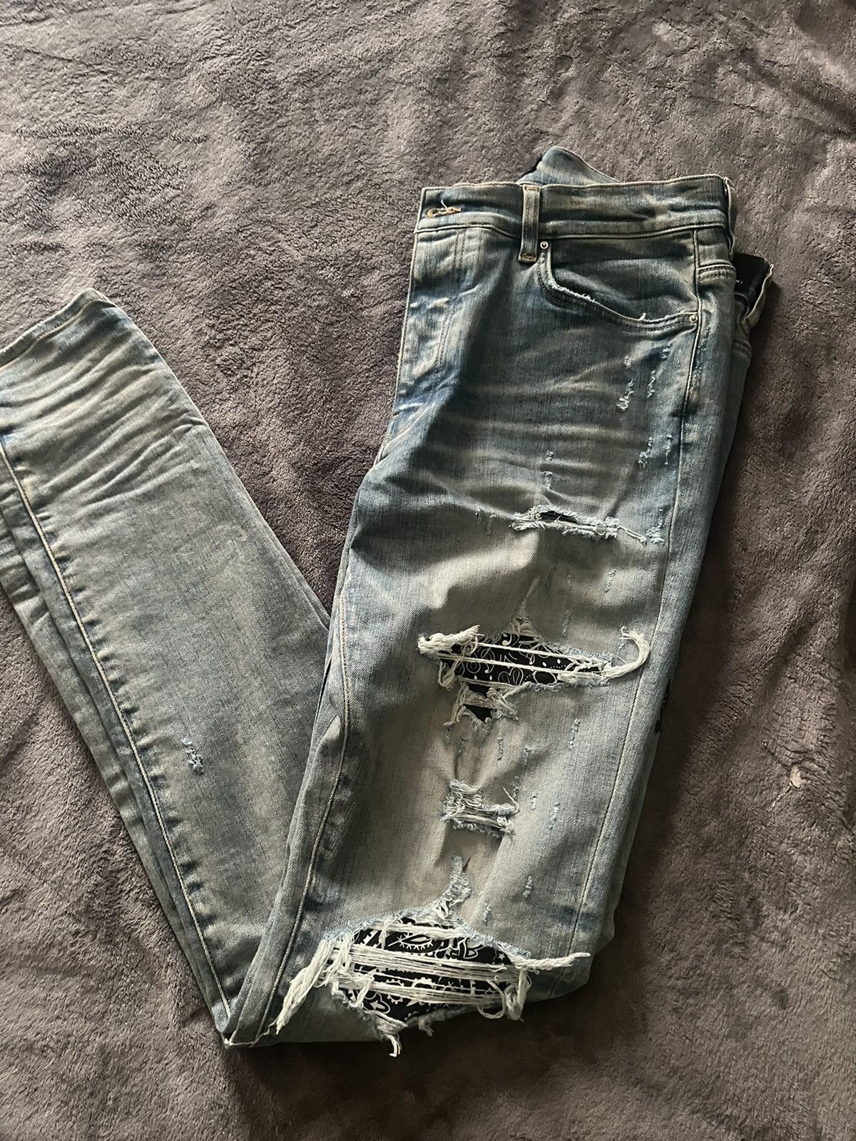 Amiri Amiri Old English Ripped Skinny Bandana Patch Jean | Grailed