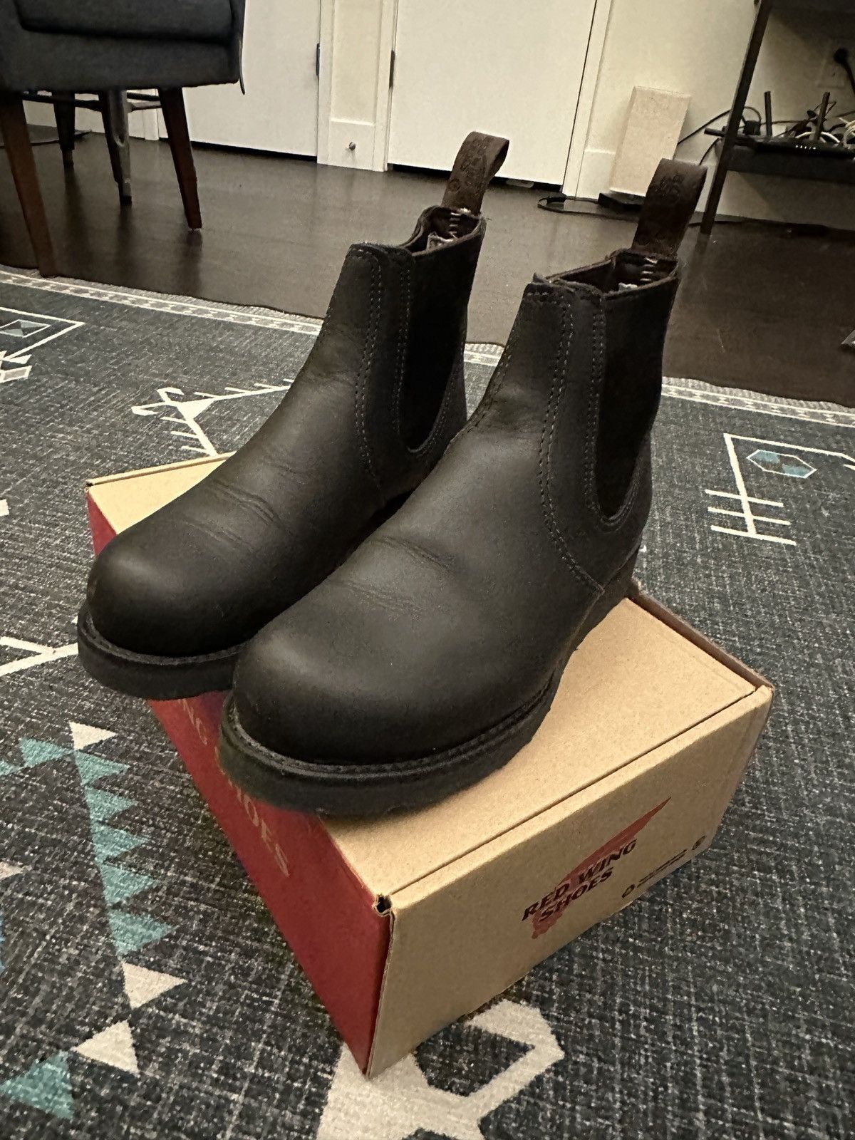 Red Wing Red Wing Classic Chelsea 3194 | Grailed