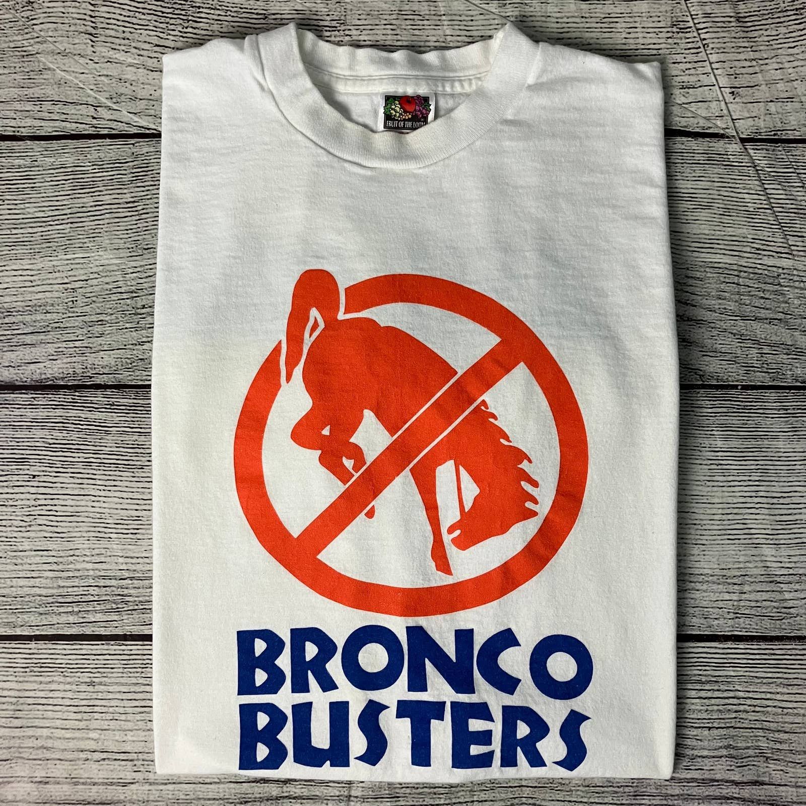 Fruit Of The Loom × Vintage Vintage 1990s Bronco Busters Country Music ...
