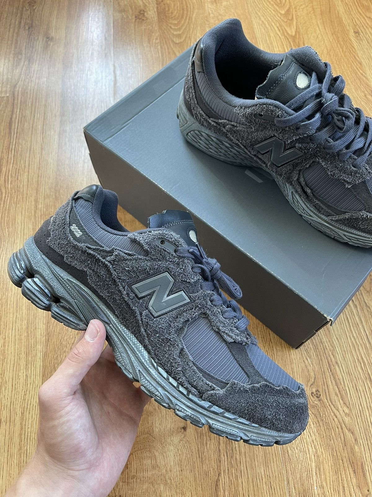 New Balance × Streetwear New Balance 2002R Phantom Protection Pack ...