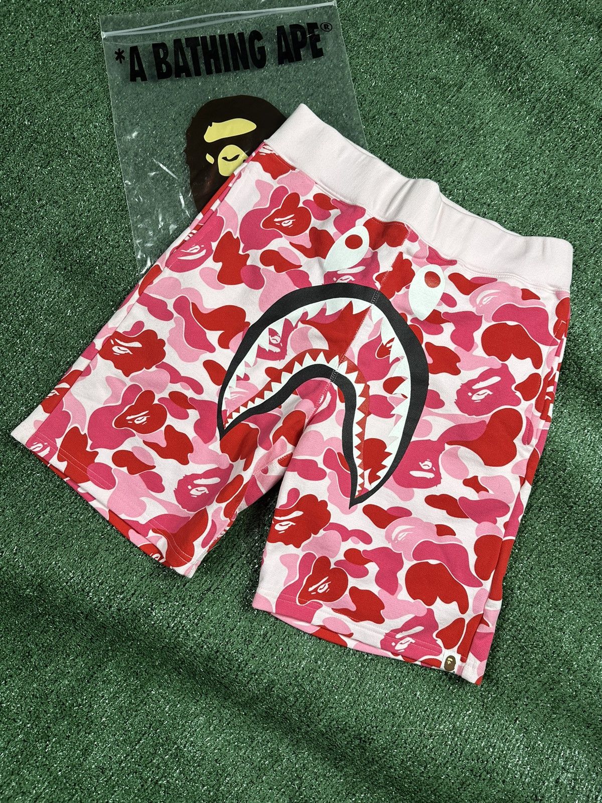 Band Tees Bape short sharks face pink large | Grailed