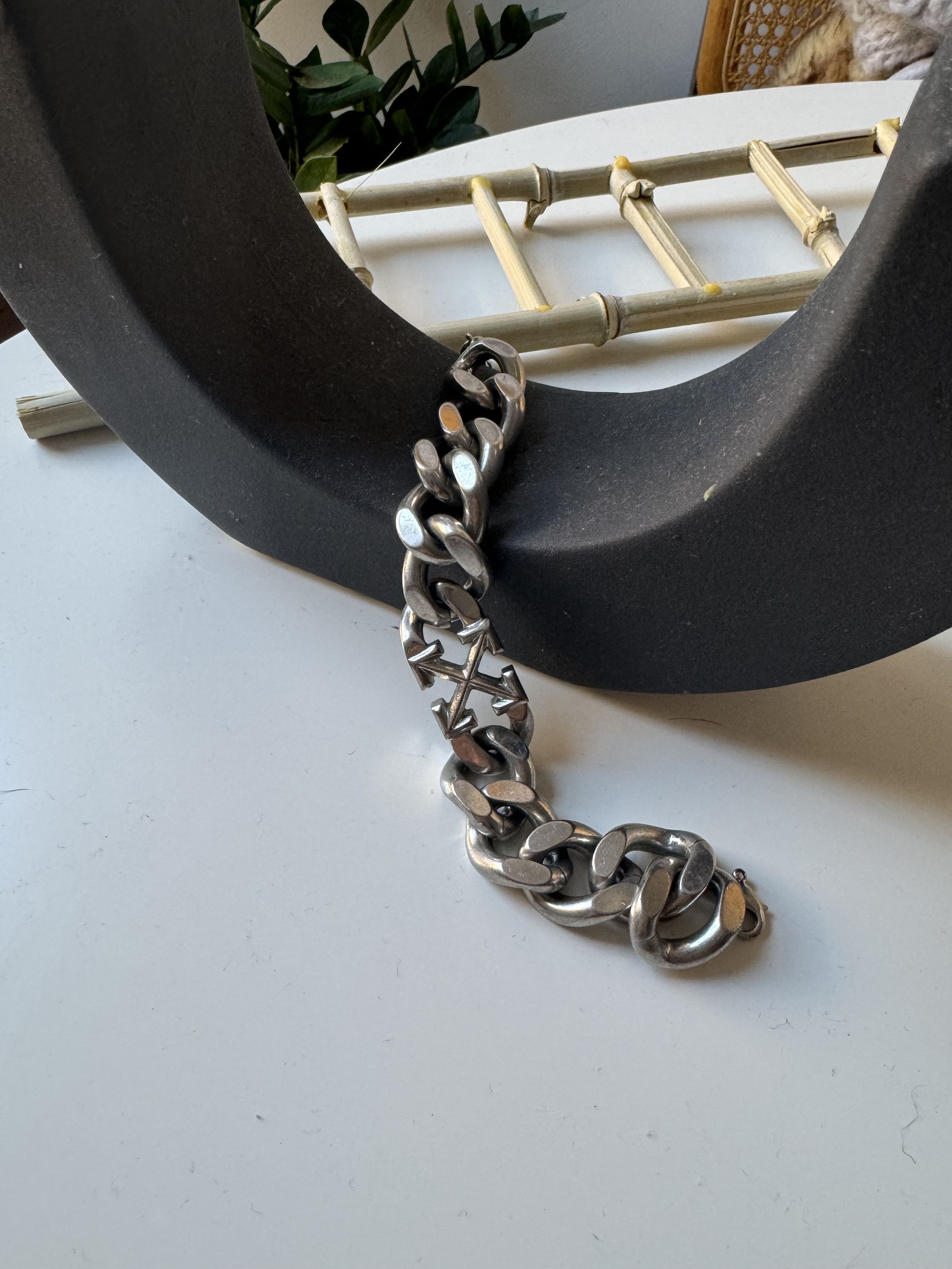 Off-White Arrow Logo Heavy Cuban Link Chunky Bracelet | Grailed