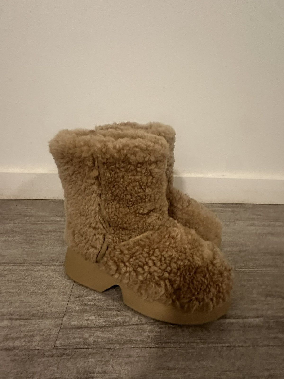 Loewe Loewe Shearling Fur wedge boots | Grailed