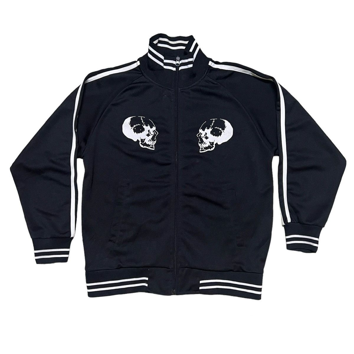 Japanese Brand × Skulls × Streetwear Japanese Brand Big Skull Logo ...