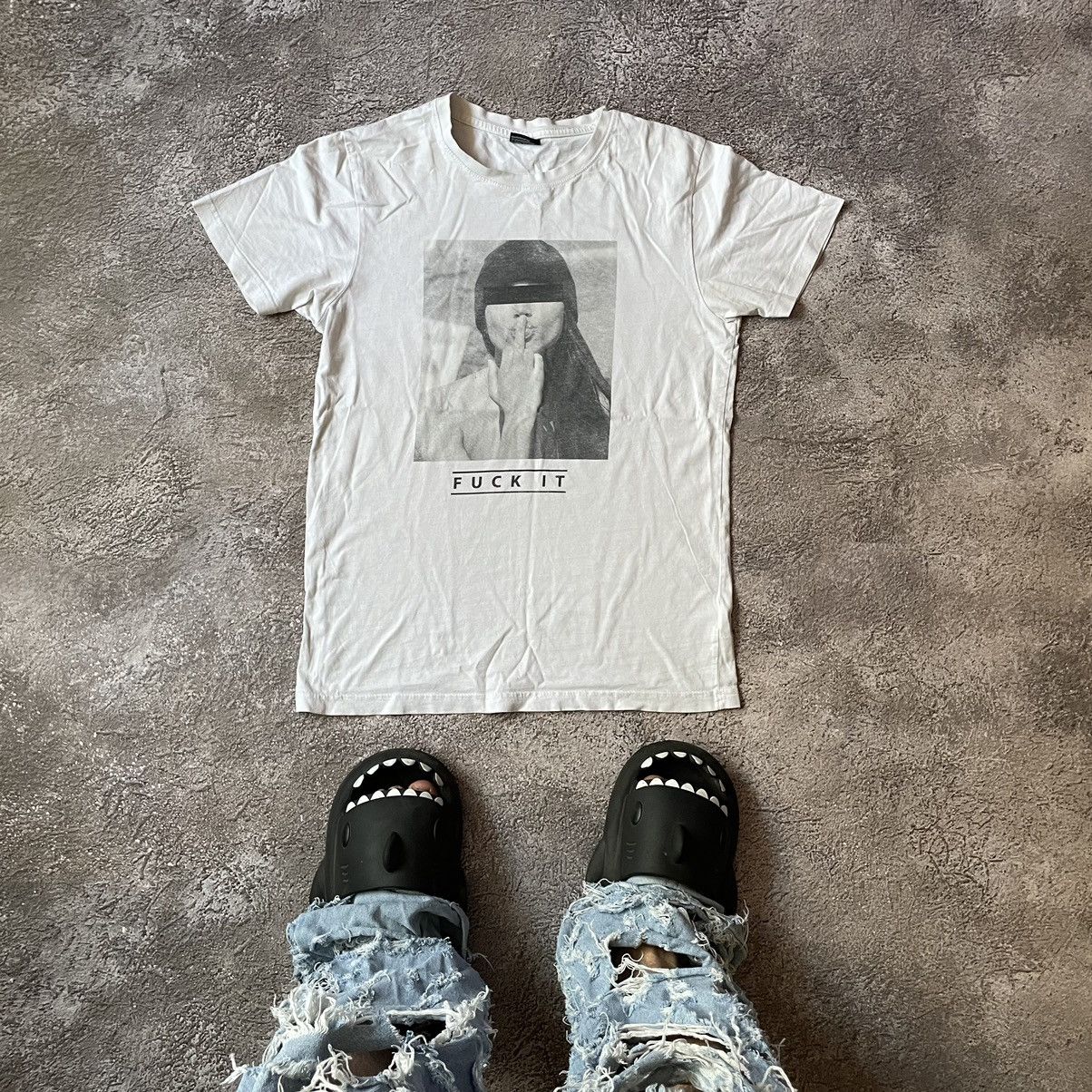 Humor × Streetwear × Vintage Vintage Y2K ADULT “ FUCK IT MIDDLE FINGER ...