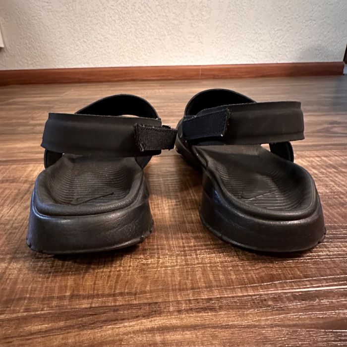 Nike Nike Open toe Sandal black Sz 9 | Grailed