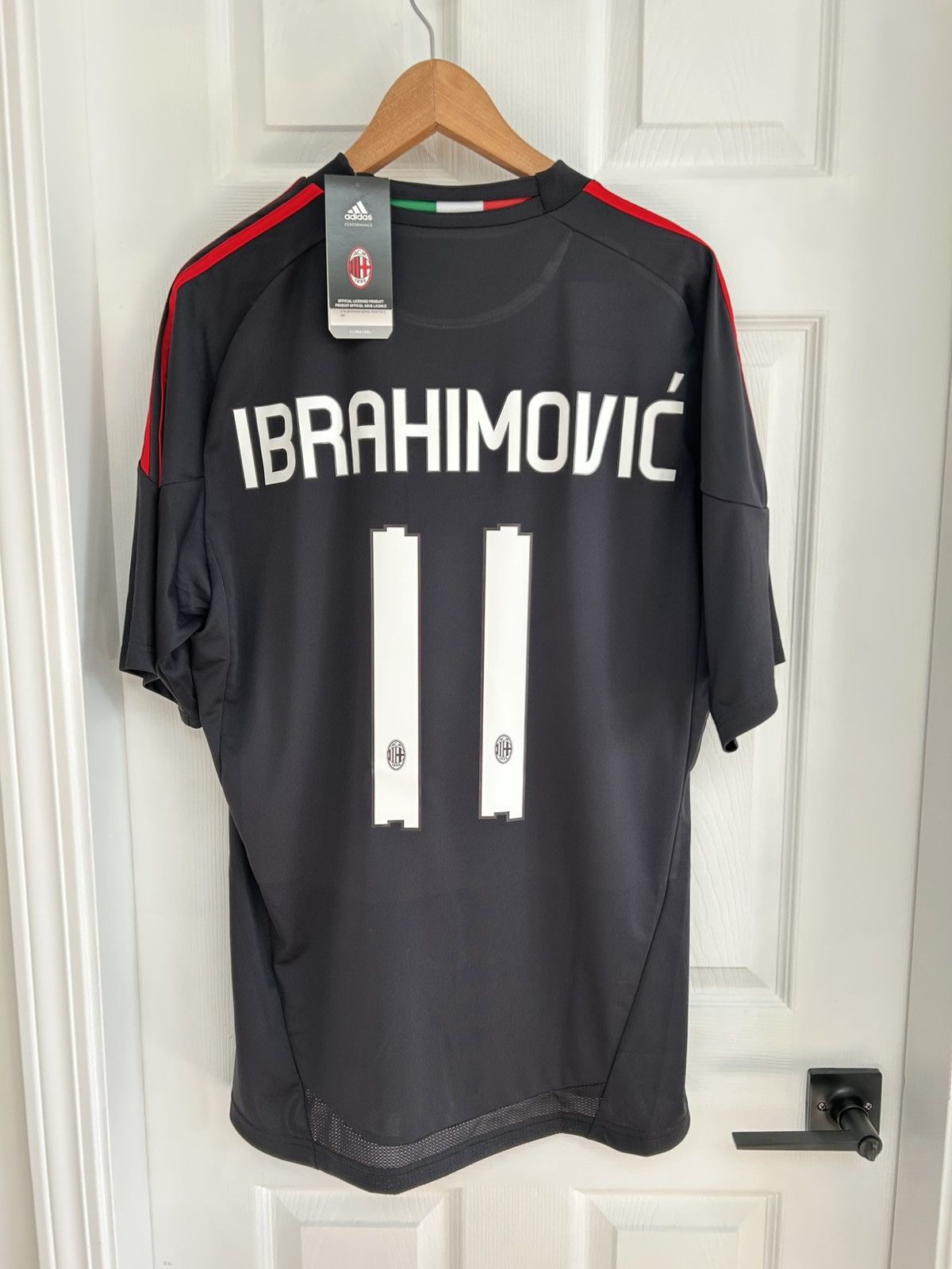 Adidas × Soccer Jersey × Vintage Brand New AC Milan 2010/11 Ibrahimovic ...