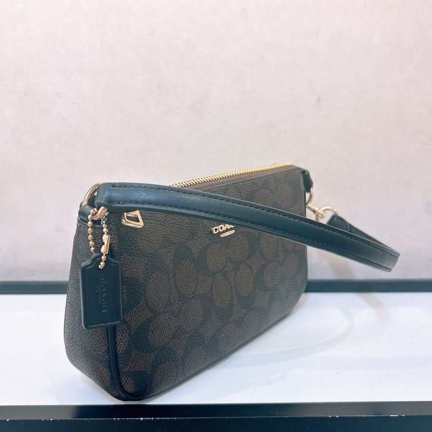 Coach Nolita 19 In Signature Canvas CW426 | Grailed