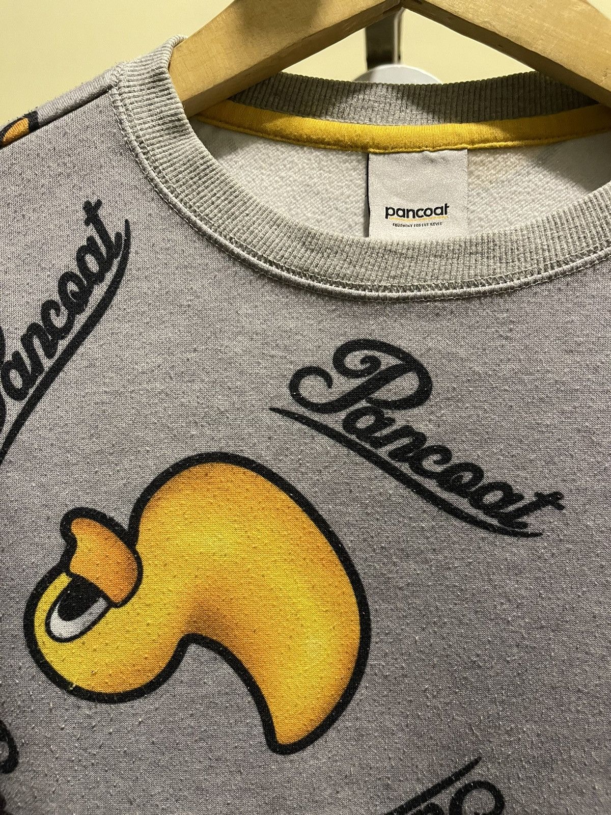 Pancoat × Vintage Pancoat Sweatshirt, Gray with Yellow Duck Pattern ...
