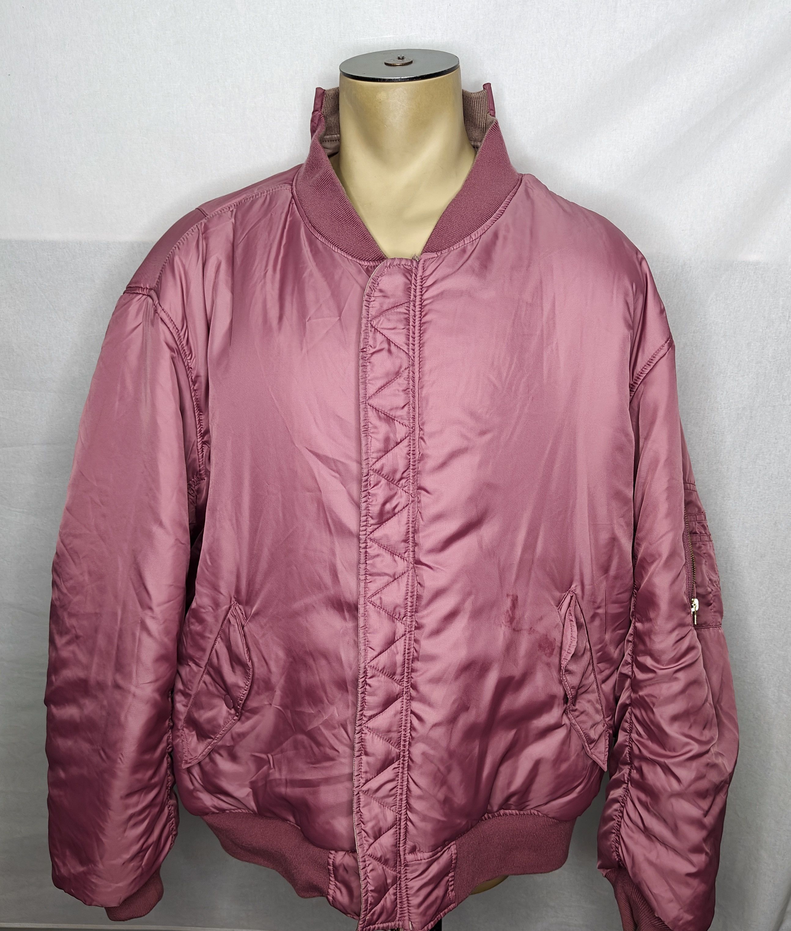 Alpha Industries × Vetements Vetements x Alpha Industries reversible ...