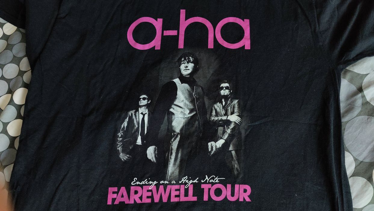 Vintage A-HA AHA 2010 Farewell Tour Official Tshirt | Grailed
